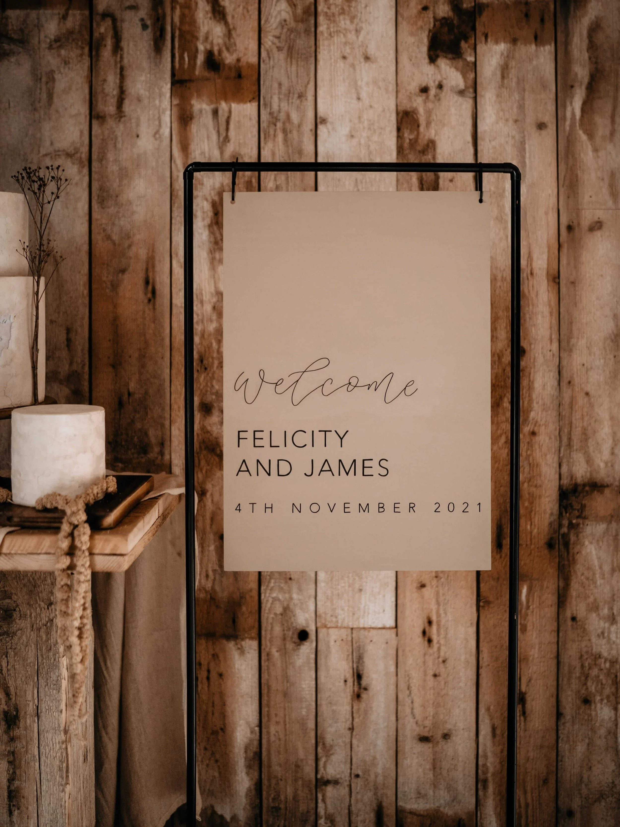Hand painted welcome signs for stylish couples | Bewilderly — Bewilderly