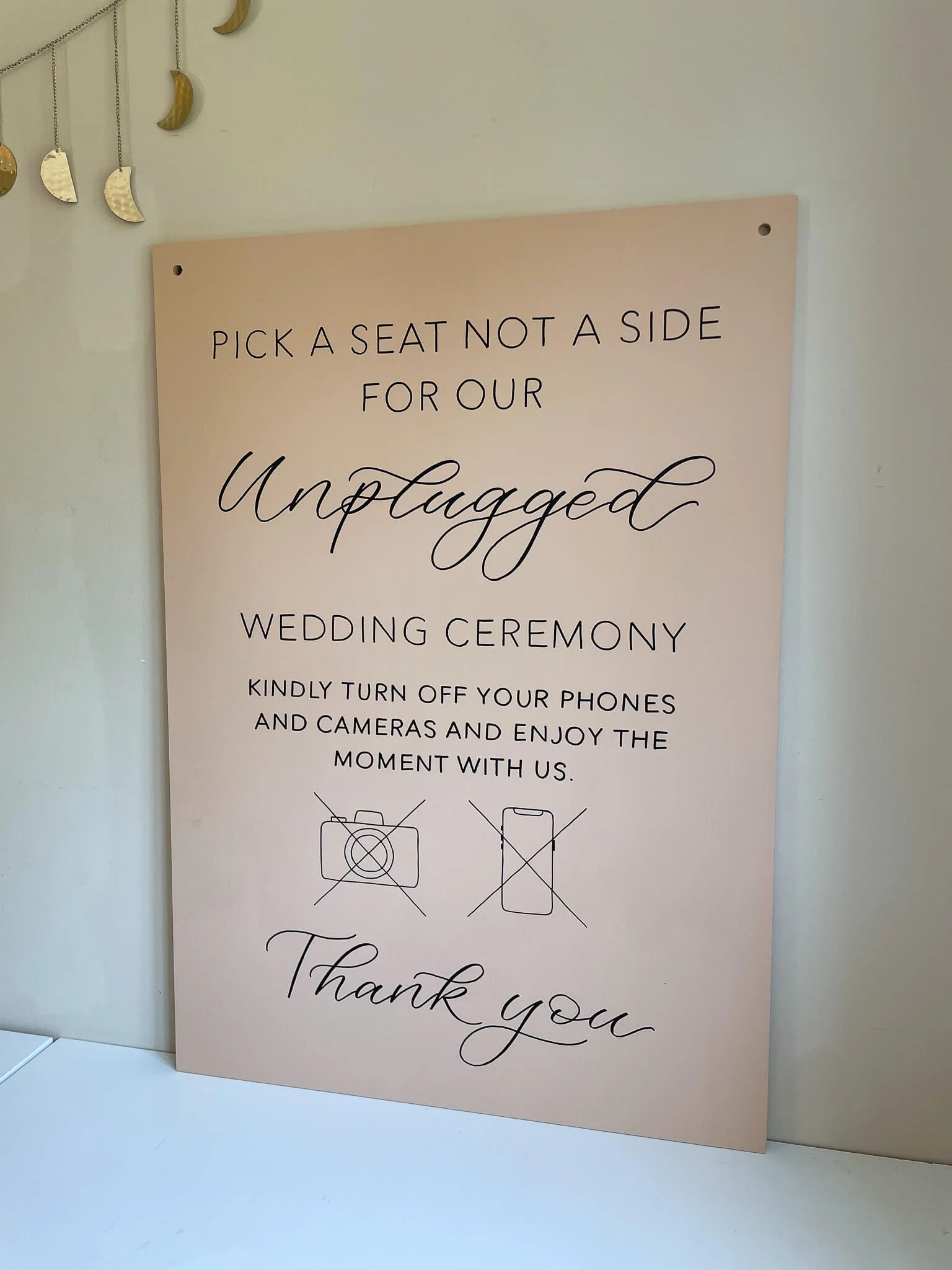 Unique wedding signs — Bewilderly