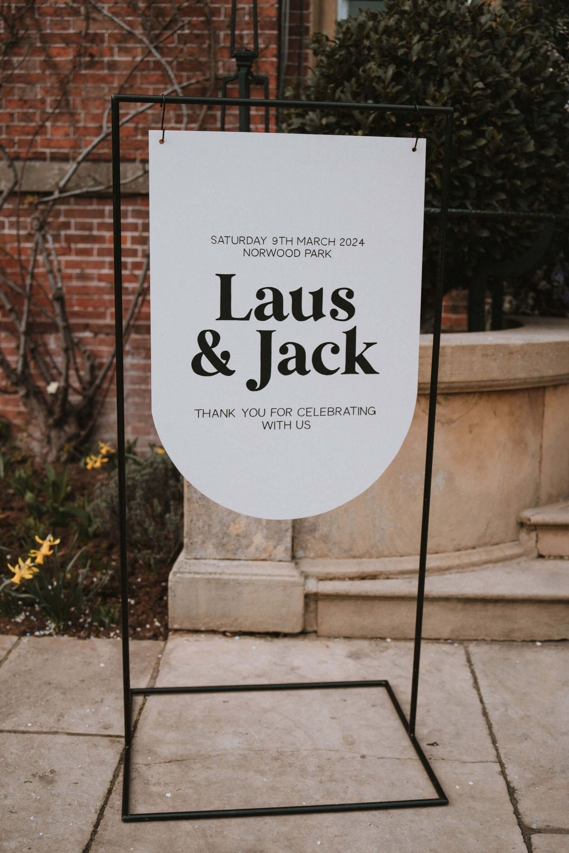 Hand painted wooden signs for stylish weddings | Bewilderly — Bewilderly