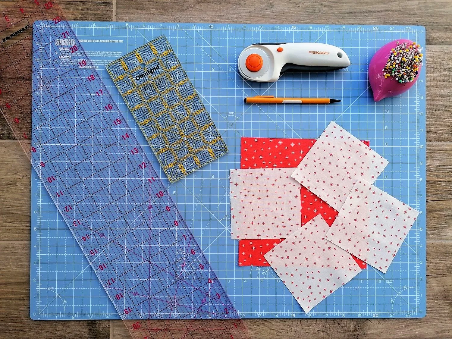 How to make four-at-a-time flying geese — Cowden Quilt School