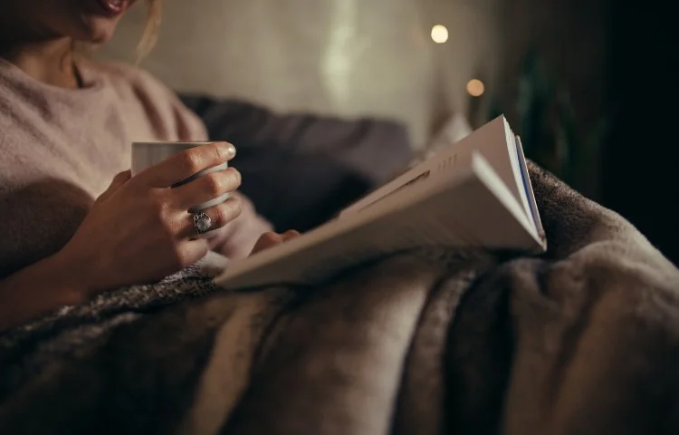 Morning vs. Evening Reading: Exploring the Benefits of Different ...