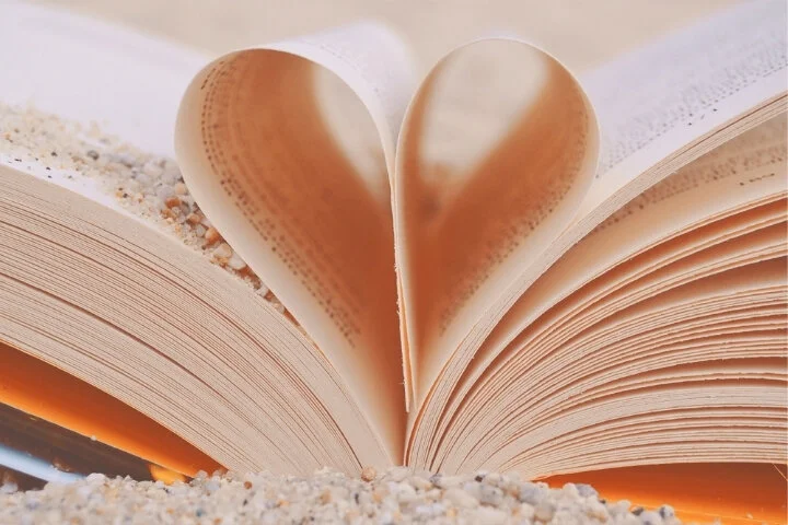 Classic Literary Love Stories & Quotes to Celebrate This Valentines ...