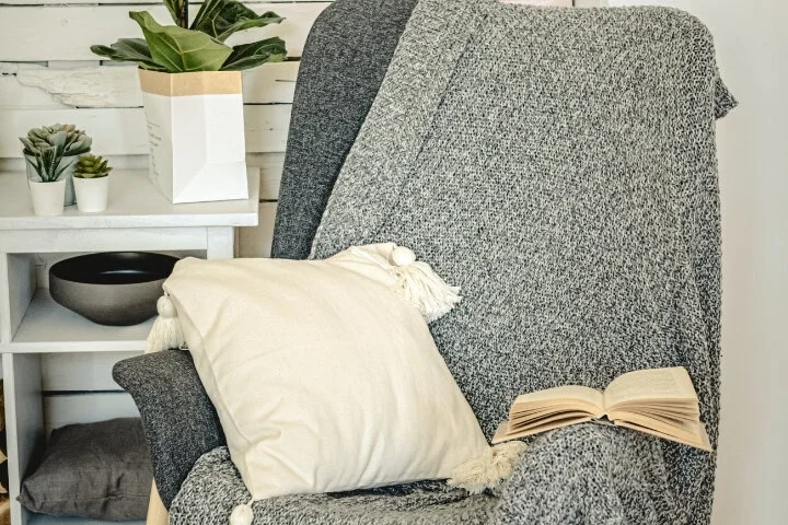 How to Create a Reading Nook — On Book Street