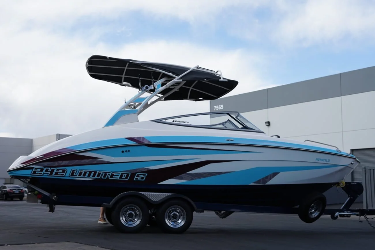 Wrap it — UNO Magazine