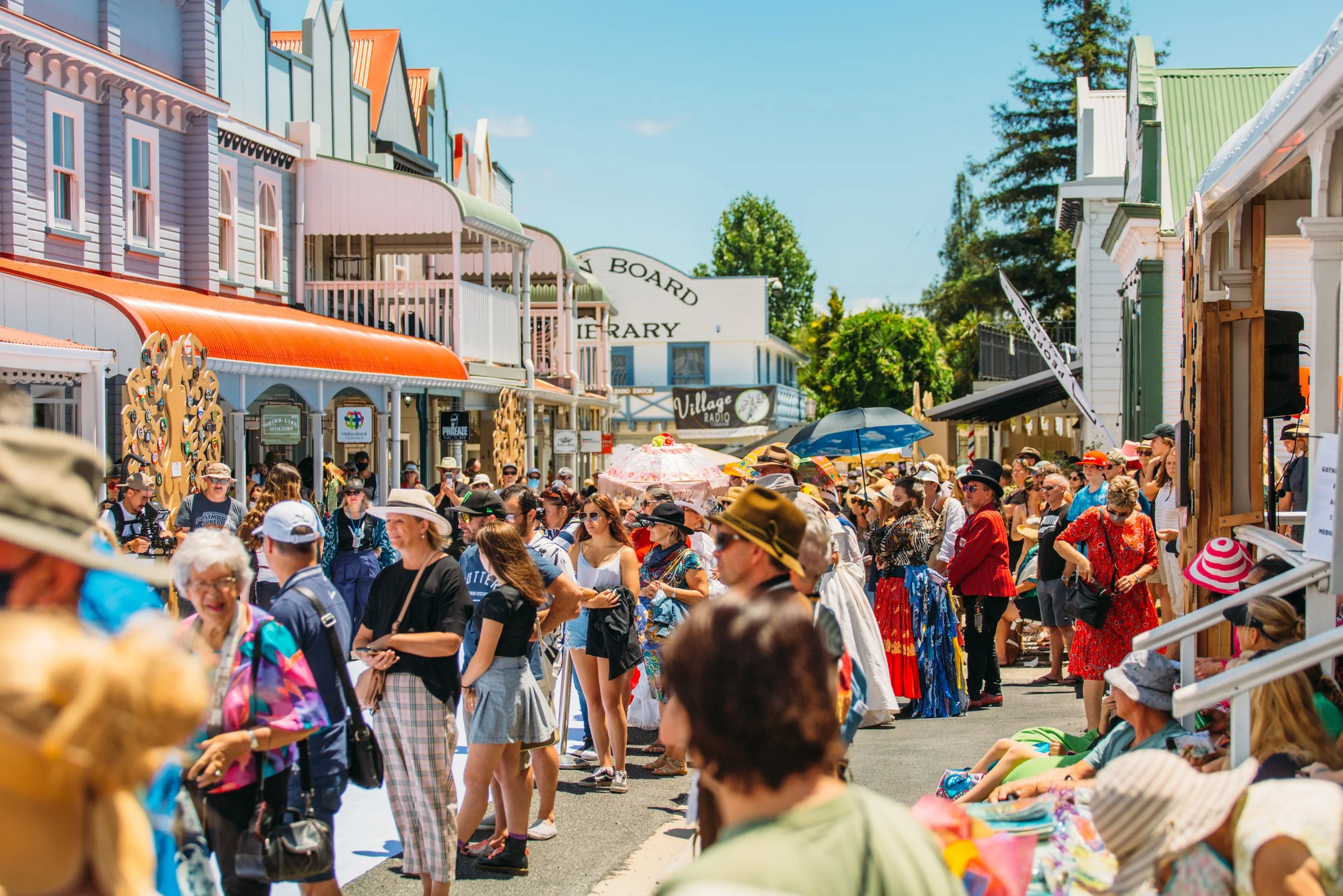 A village with heart — UNO Magazine