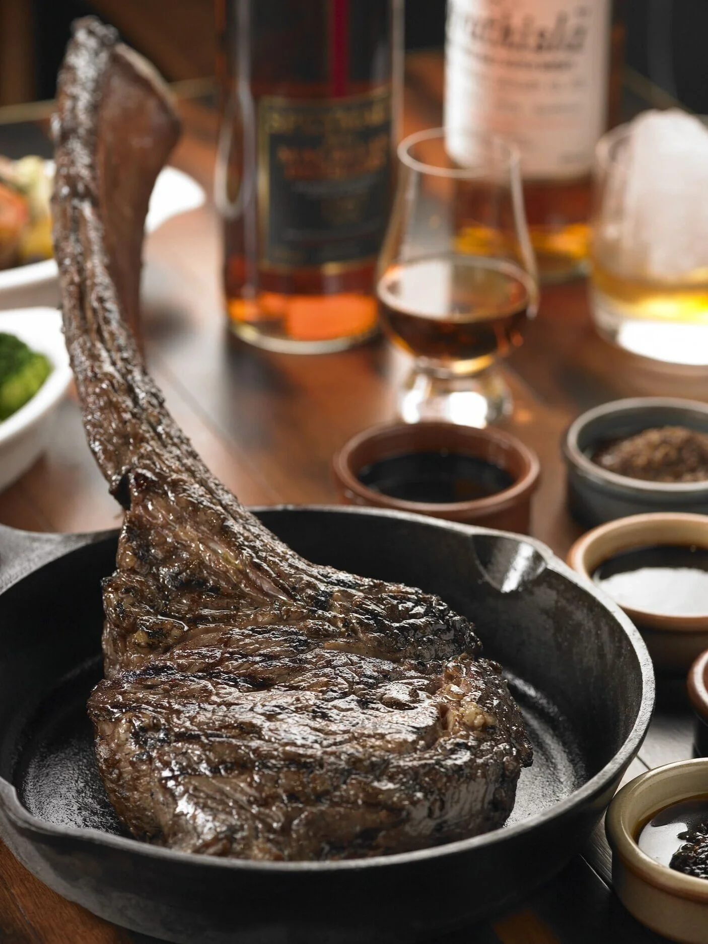 Bar & Grill