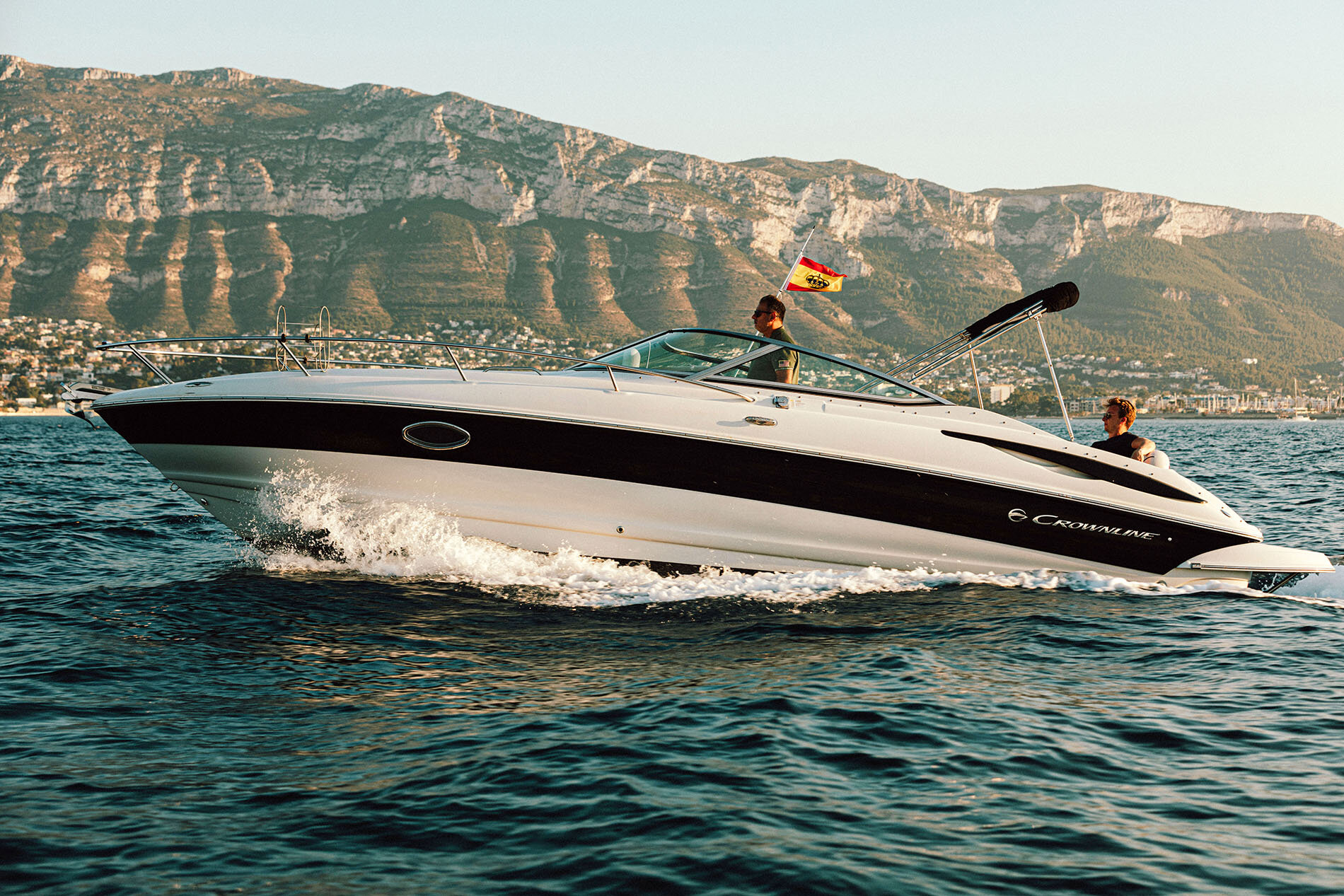 Boat Experience — Nomada Group