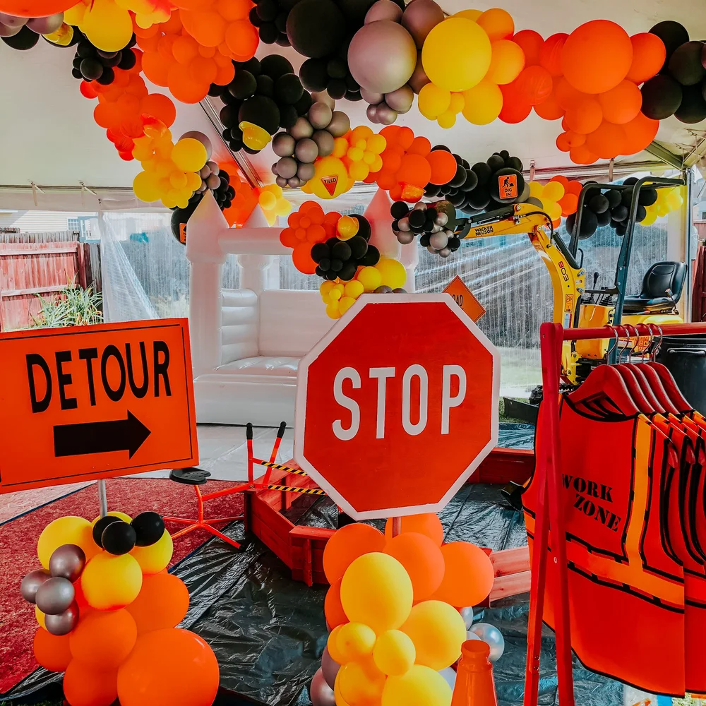 Balloon Bash Charleston - Luxury Balloon Decor in Charleston