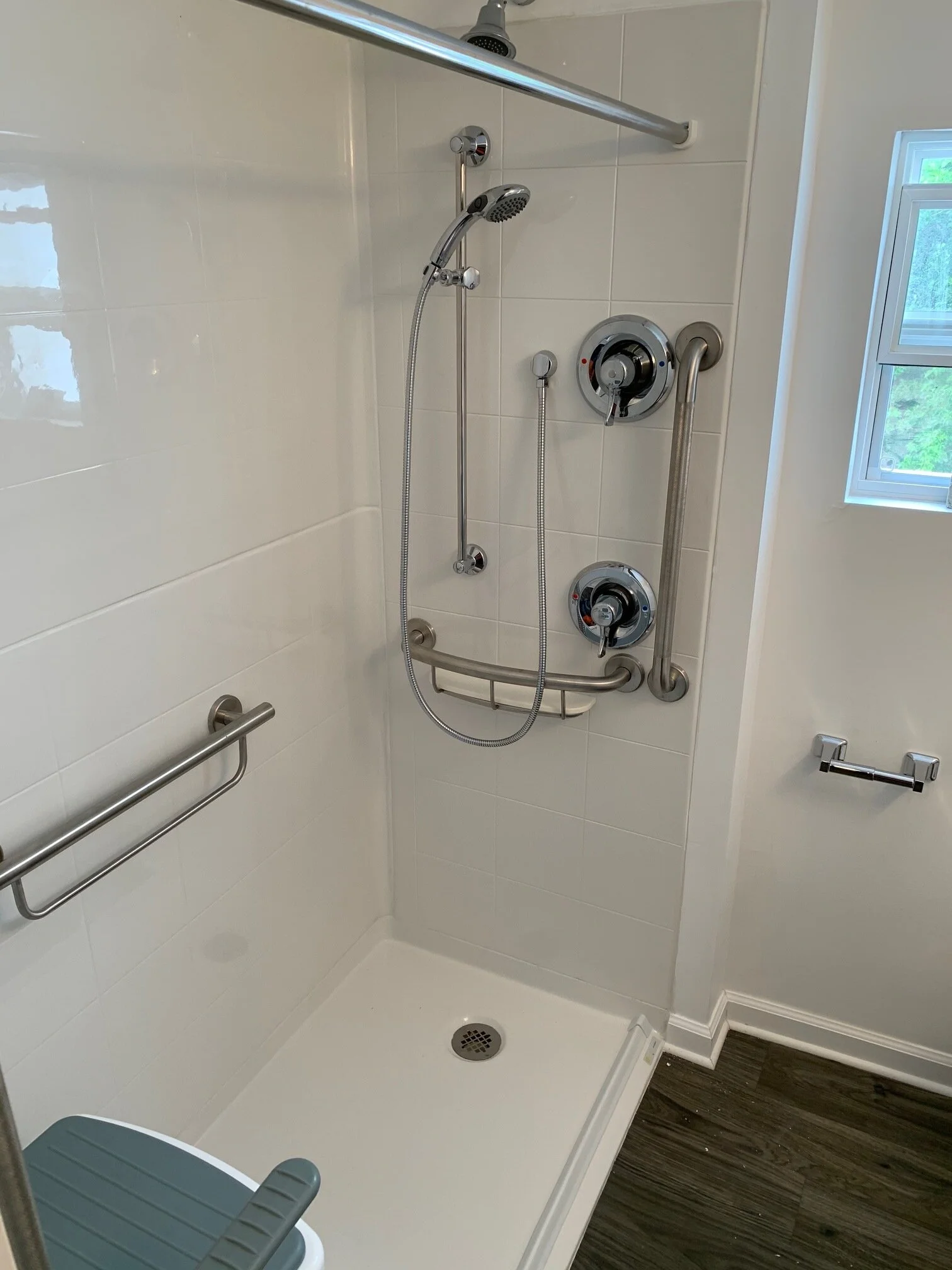 Installations — Markell Inc