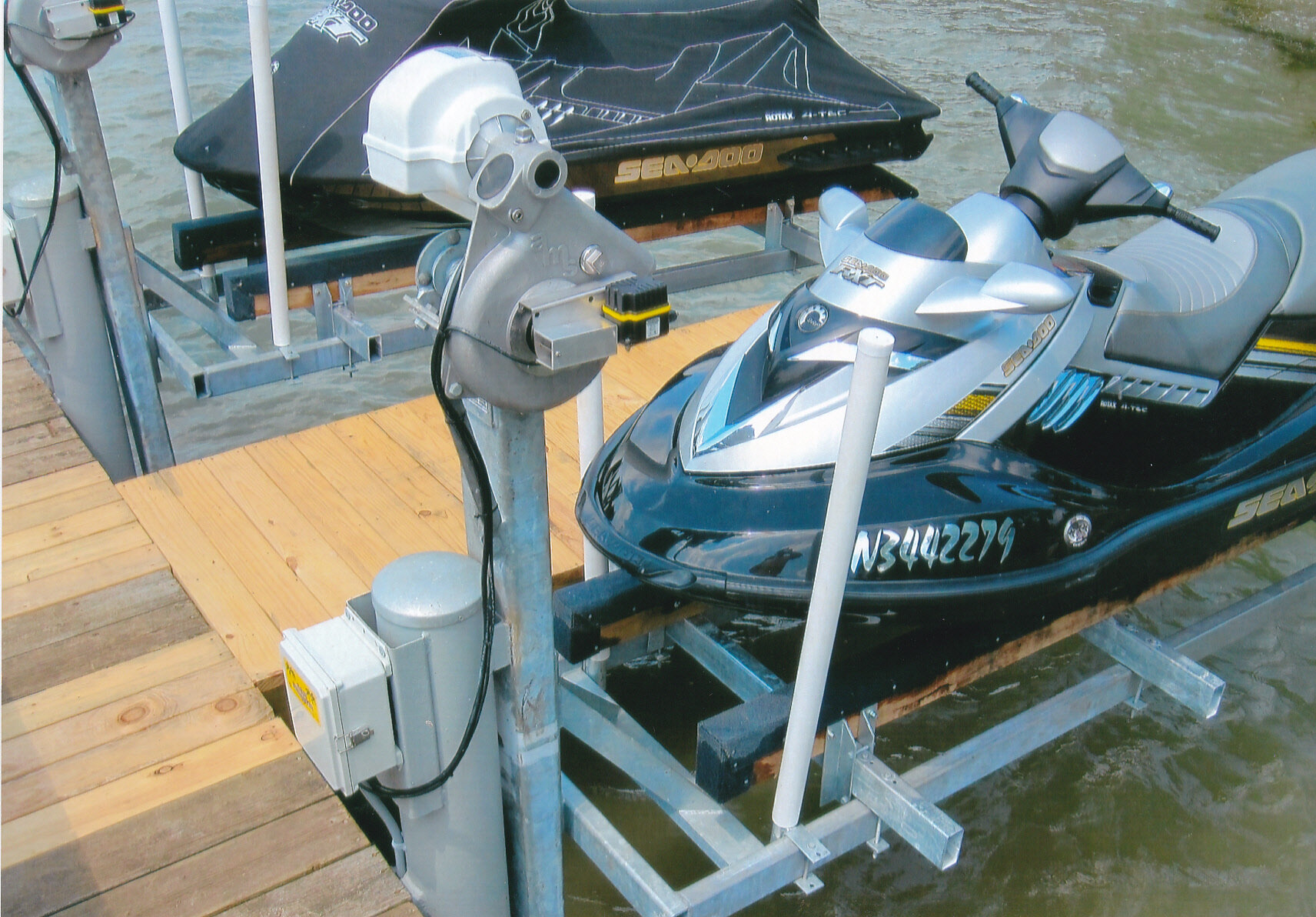 Gallery — Magnum Boat Lifts - By Boat Lifts Unlimited