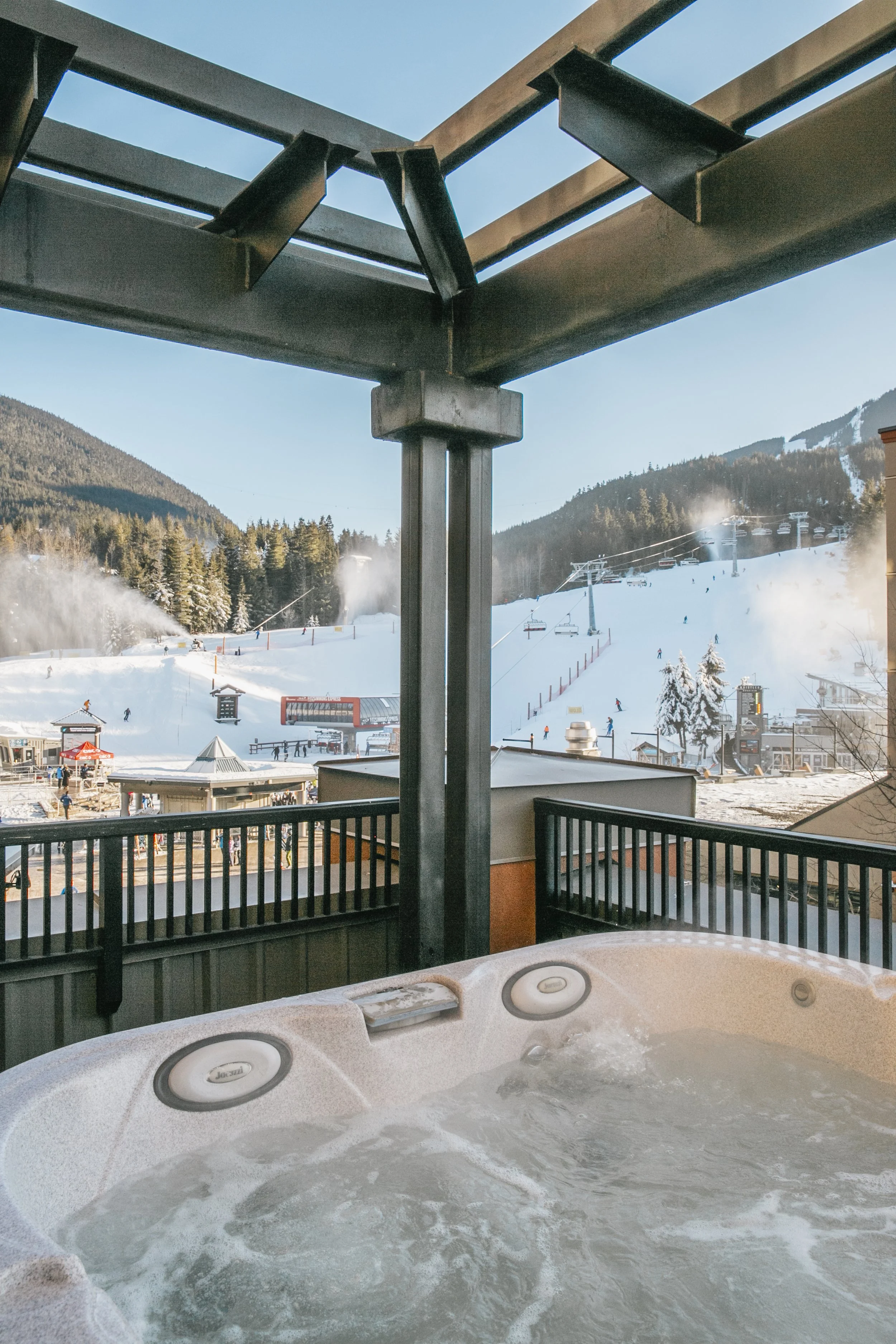 Sundial Hotel - Whistler Hotel with Private Hot Tub Suites