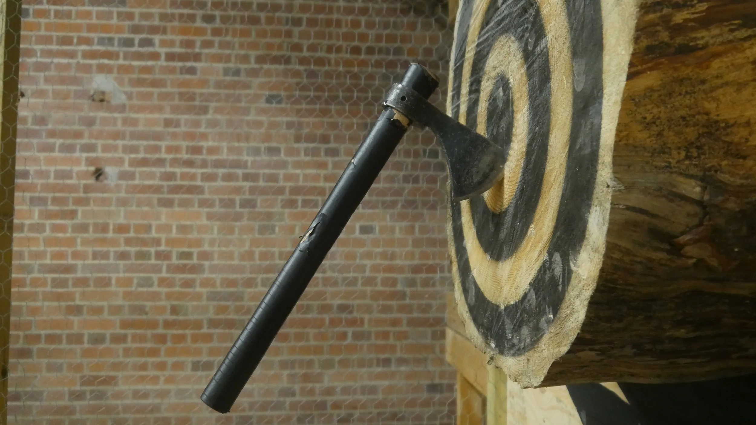 Axe Throwing Oxfordshire — Ridgeway Adventures