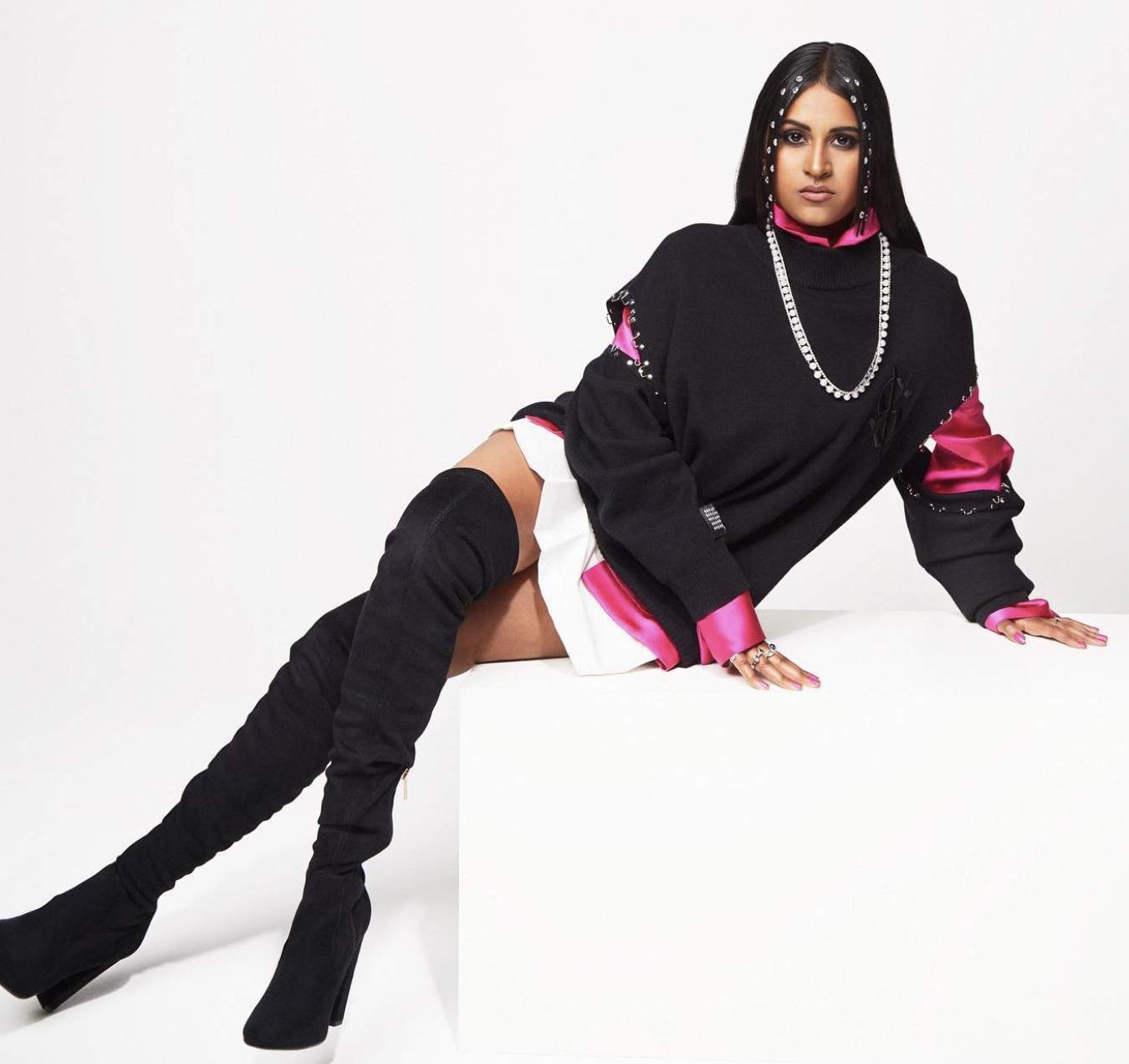 GRRRL Music | Music Discovery Through Best Friends