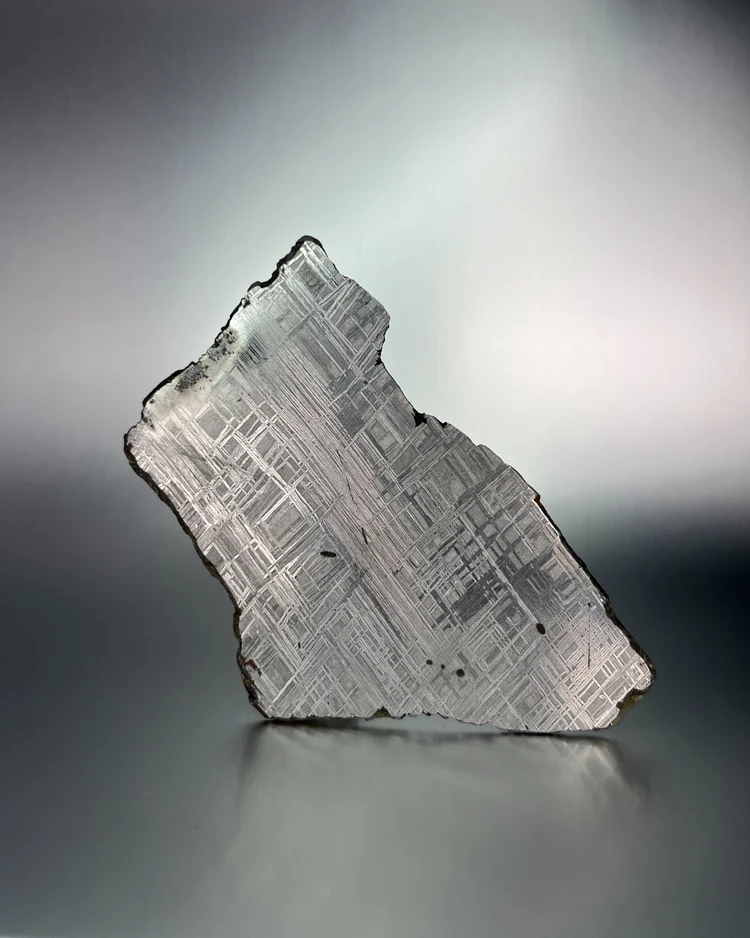 Meteorite Muonionalusta Sweden - GemologyGeek® | Rare Gemstones and ...