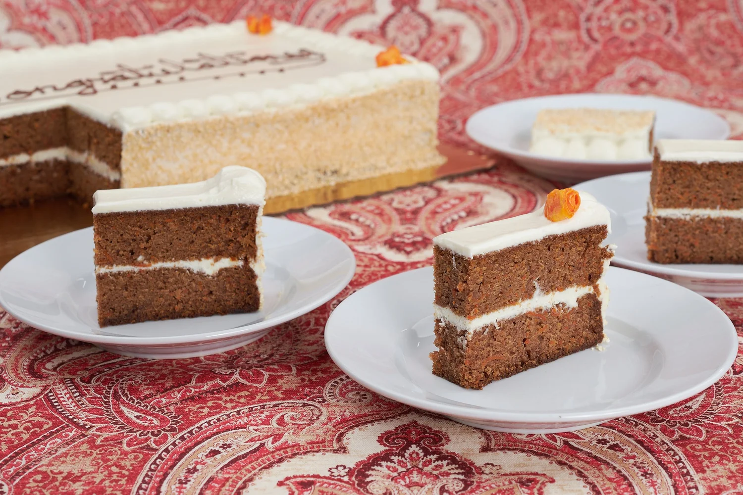 Vanilla Cake — Dulce Artisanal Pastry