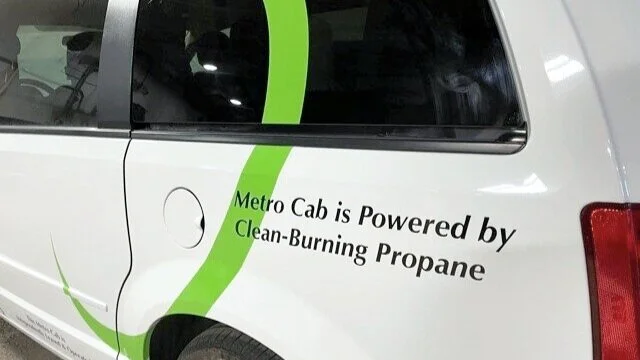 GRR Taxi Service — Metro Cab, Reliable Airport Transportation