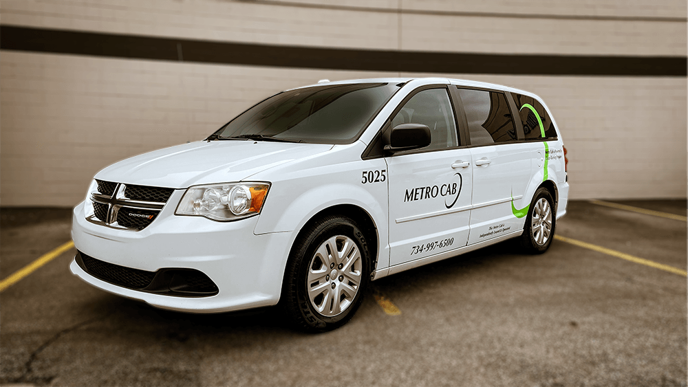 Detroit Airport Taxi — Metro Cab, Reliable Airport Transportation