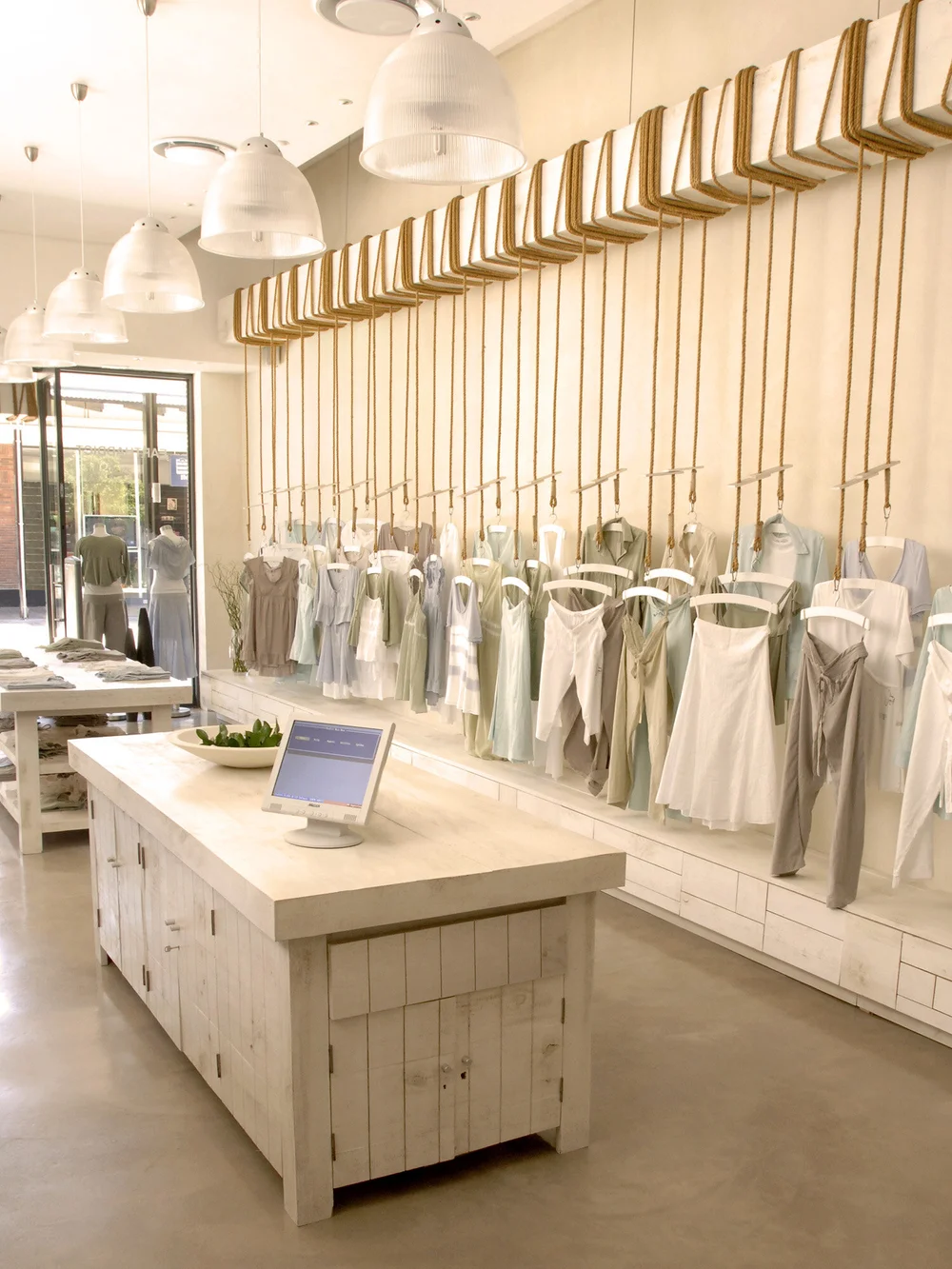 Earthaddict Clothing — Tsai Design Studio
