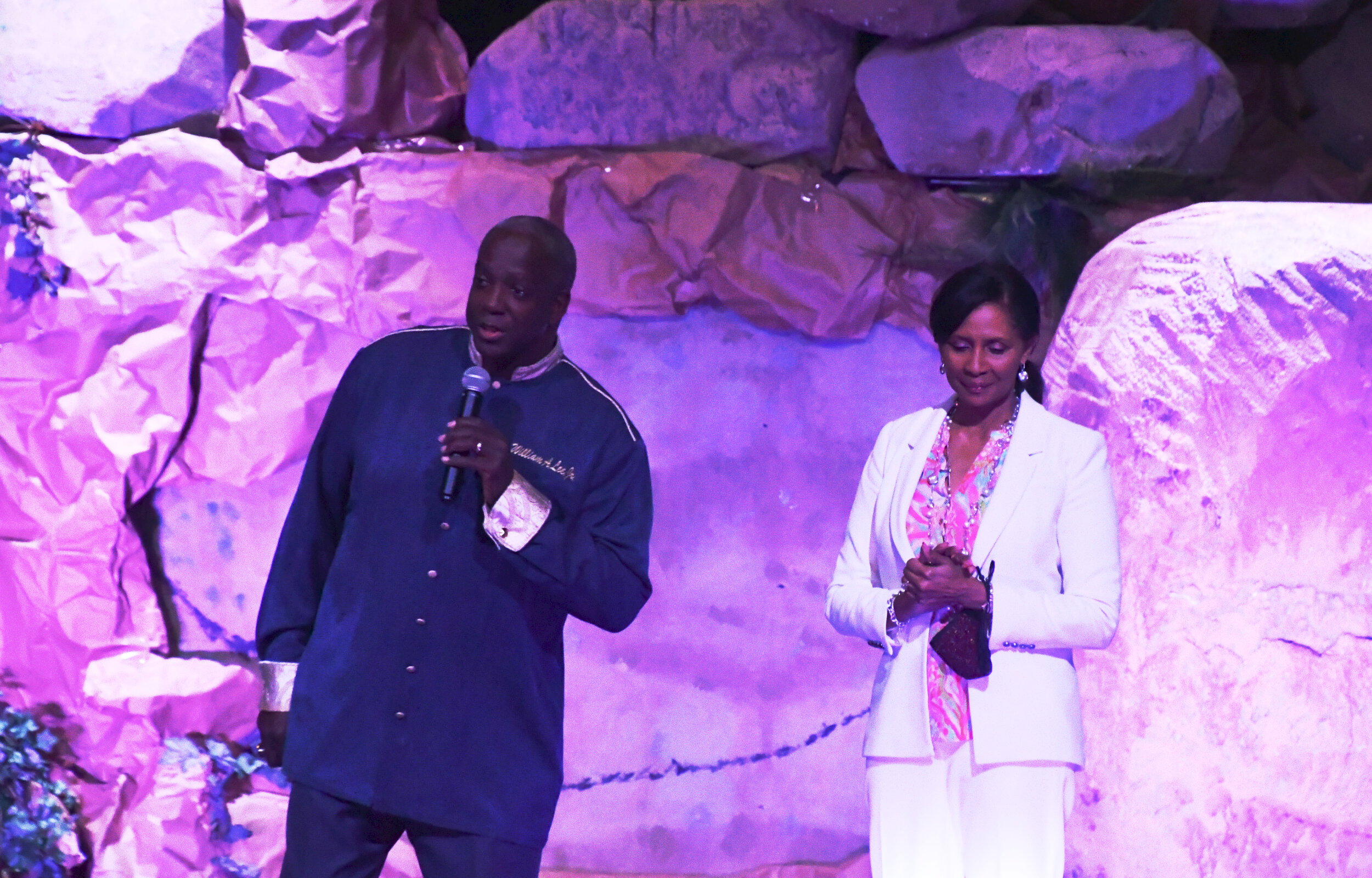 OUR PASTOR — Victorious Life Church