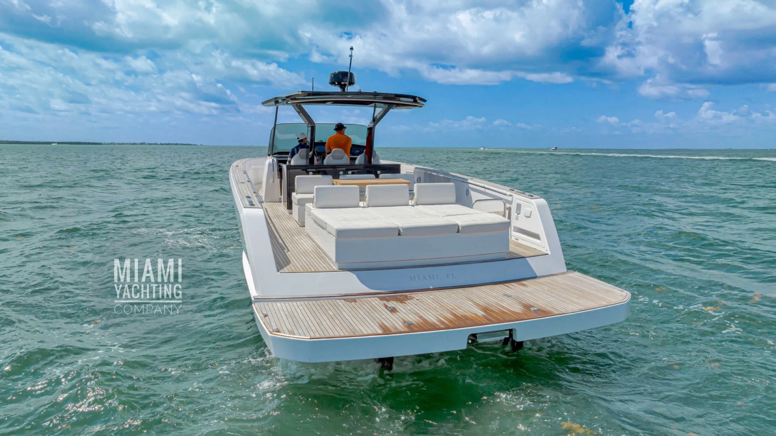 43 ft Pardo Yacht Rental in Miami Beach - Luxury Boat Charter — Miami ...