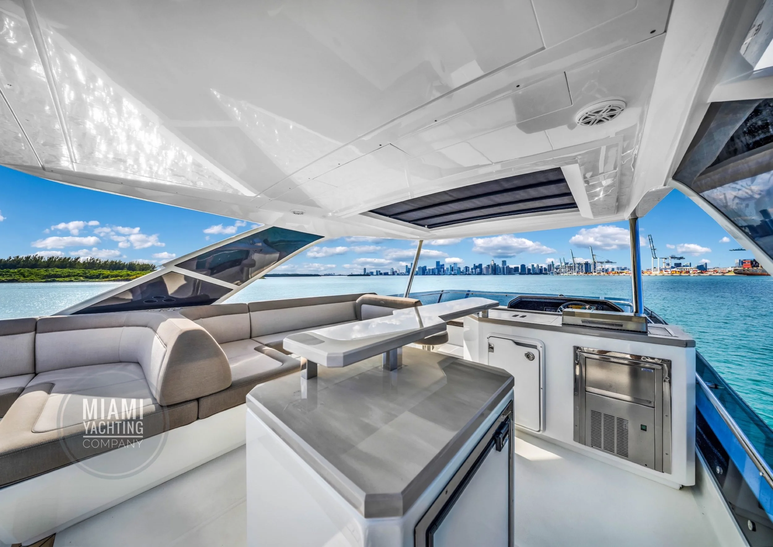 68 ft Galeon flybridge yacht for rent in Miami Beach — Miami Yachting Company