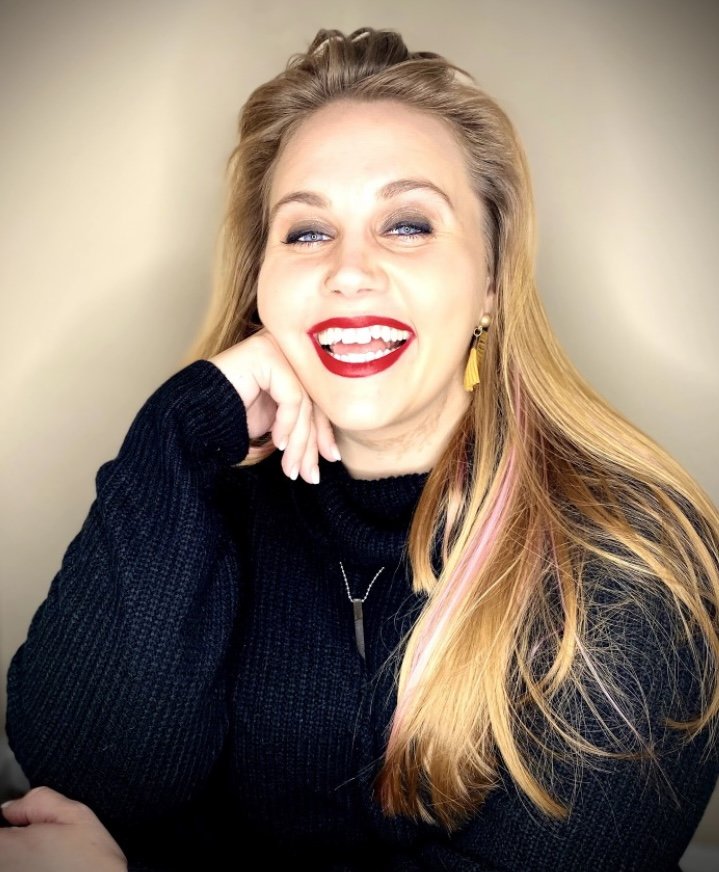 Leadership — Anaweza