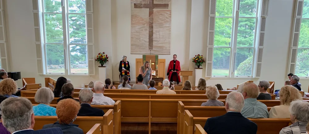 Round Hill Community Church