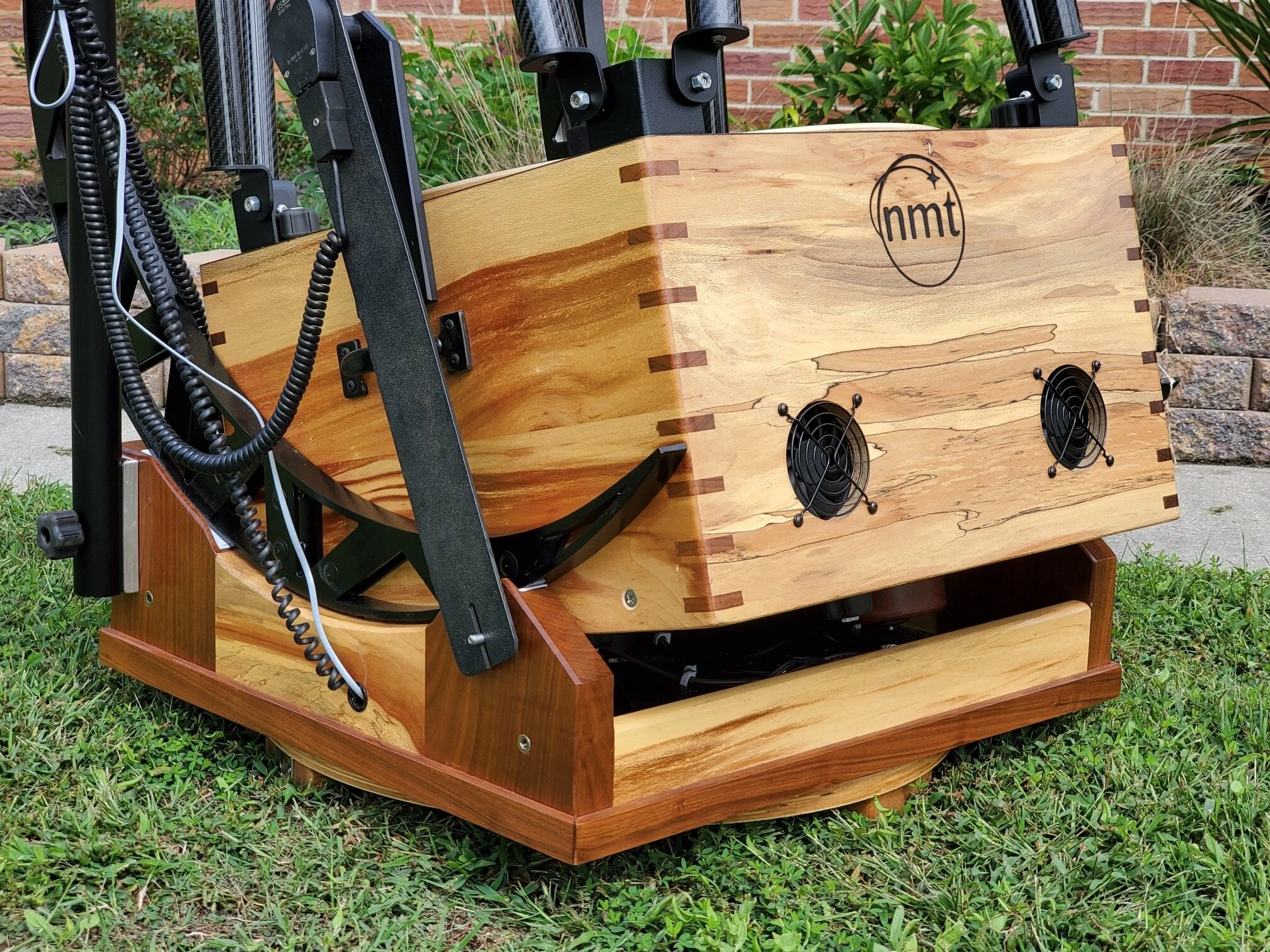 New Moon Telescopes