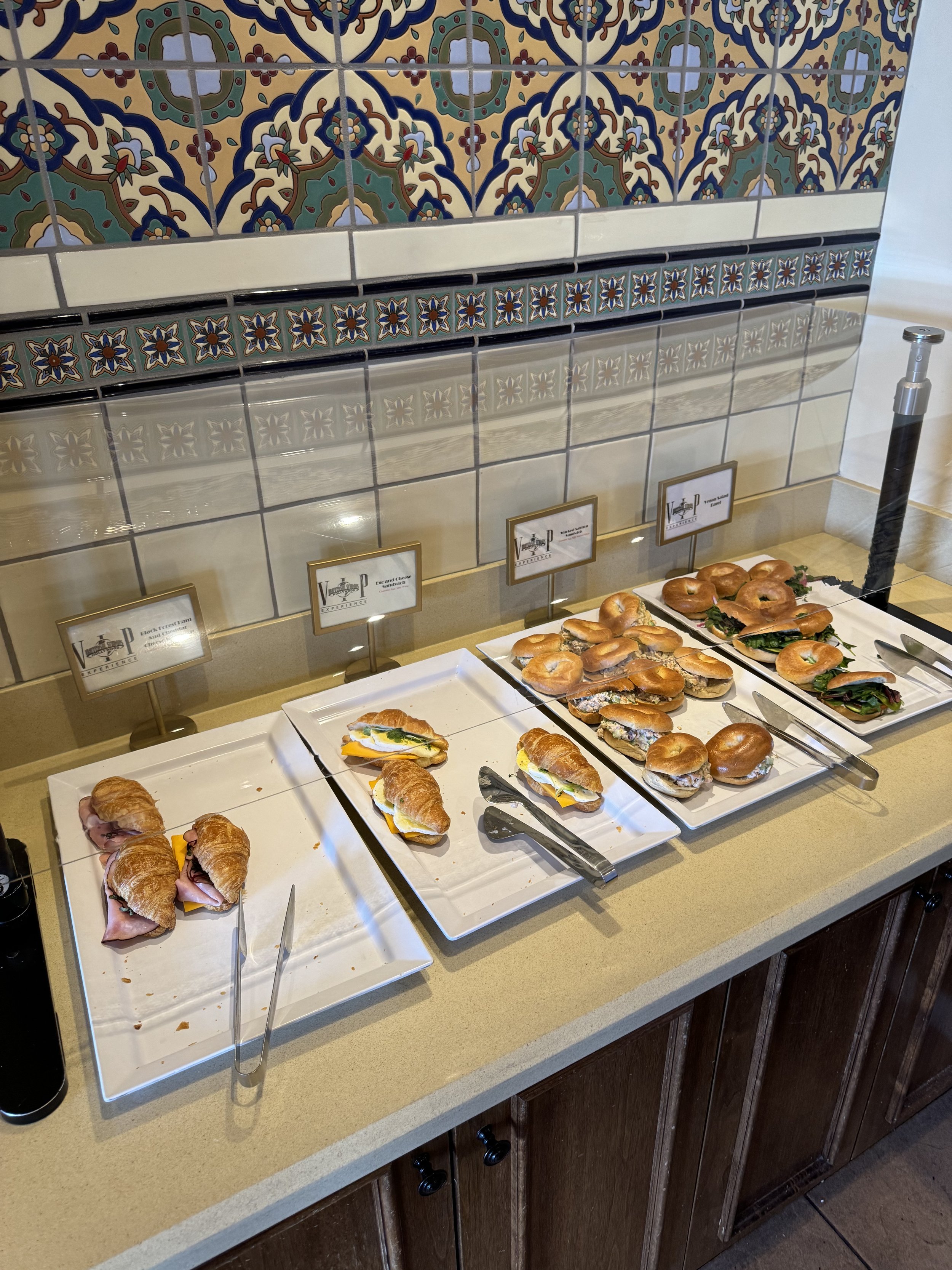 Discover the best of Universal Orlando and Disney Parks with Miss ...