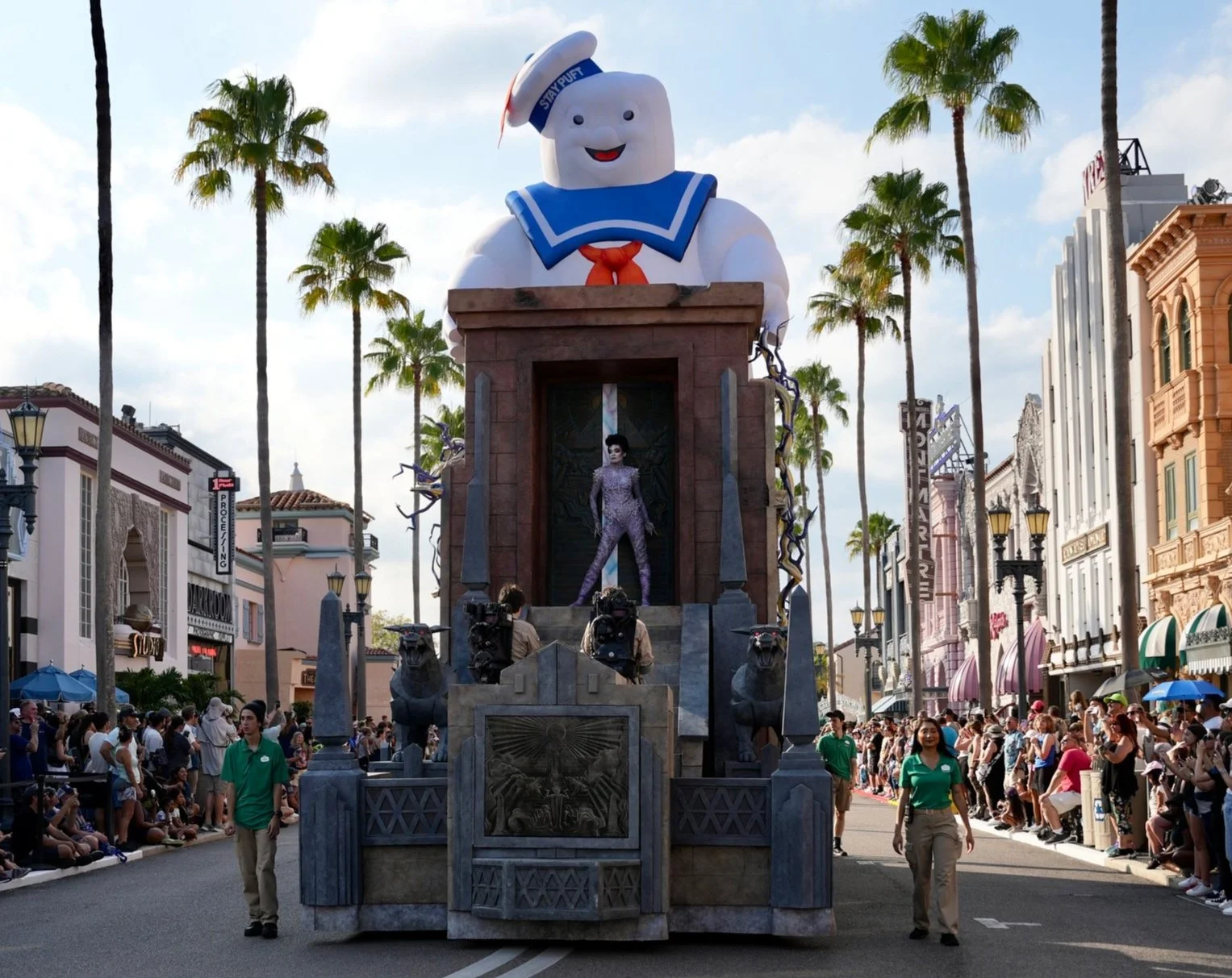 Discover the best of Universal Orlando and Disney Parks with Miss ...