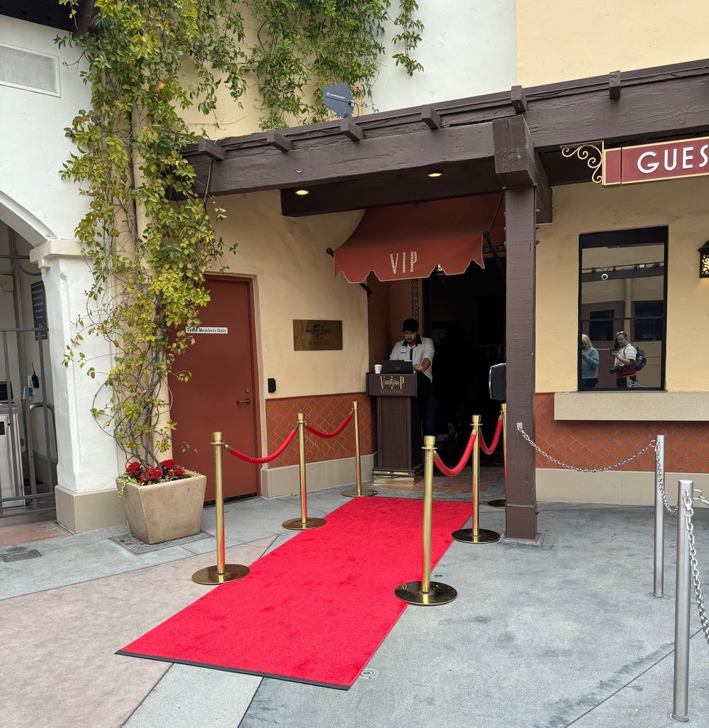 Discover the best of Universal Orlando and Disney Parks with Miss ...