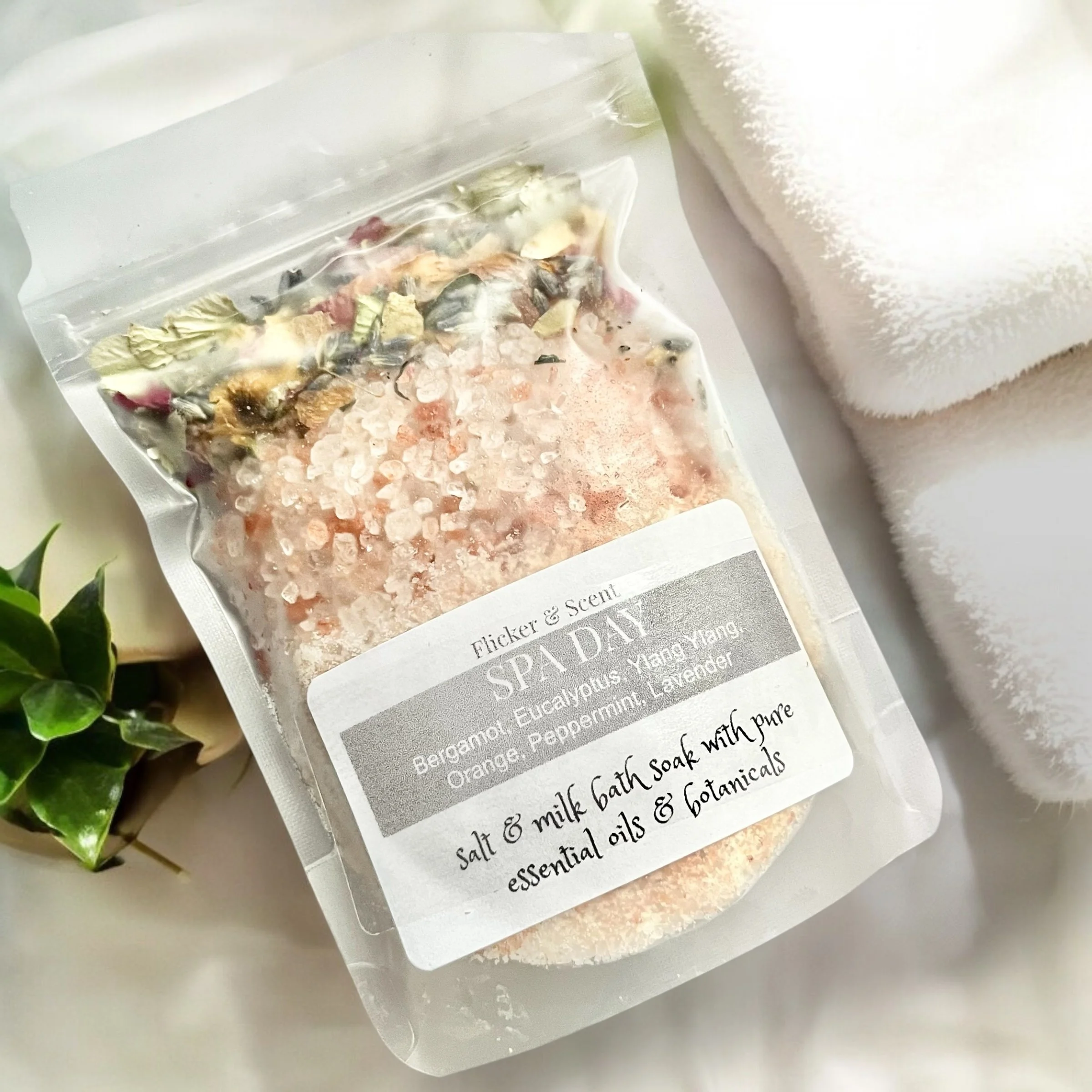 Aromatherapy Eye Pillow — Flicker and Scent