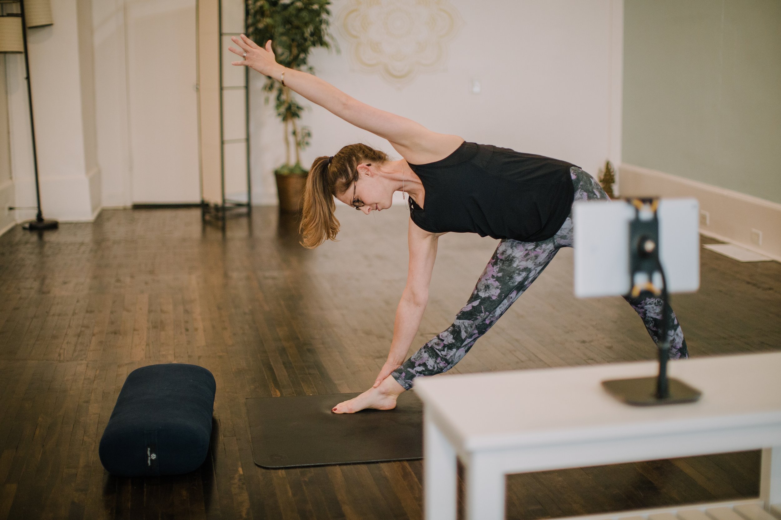 At Home Yoga, Online Yoga Classes, Online Yoga for Back Pain and Stress ...
