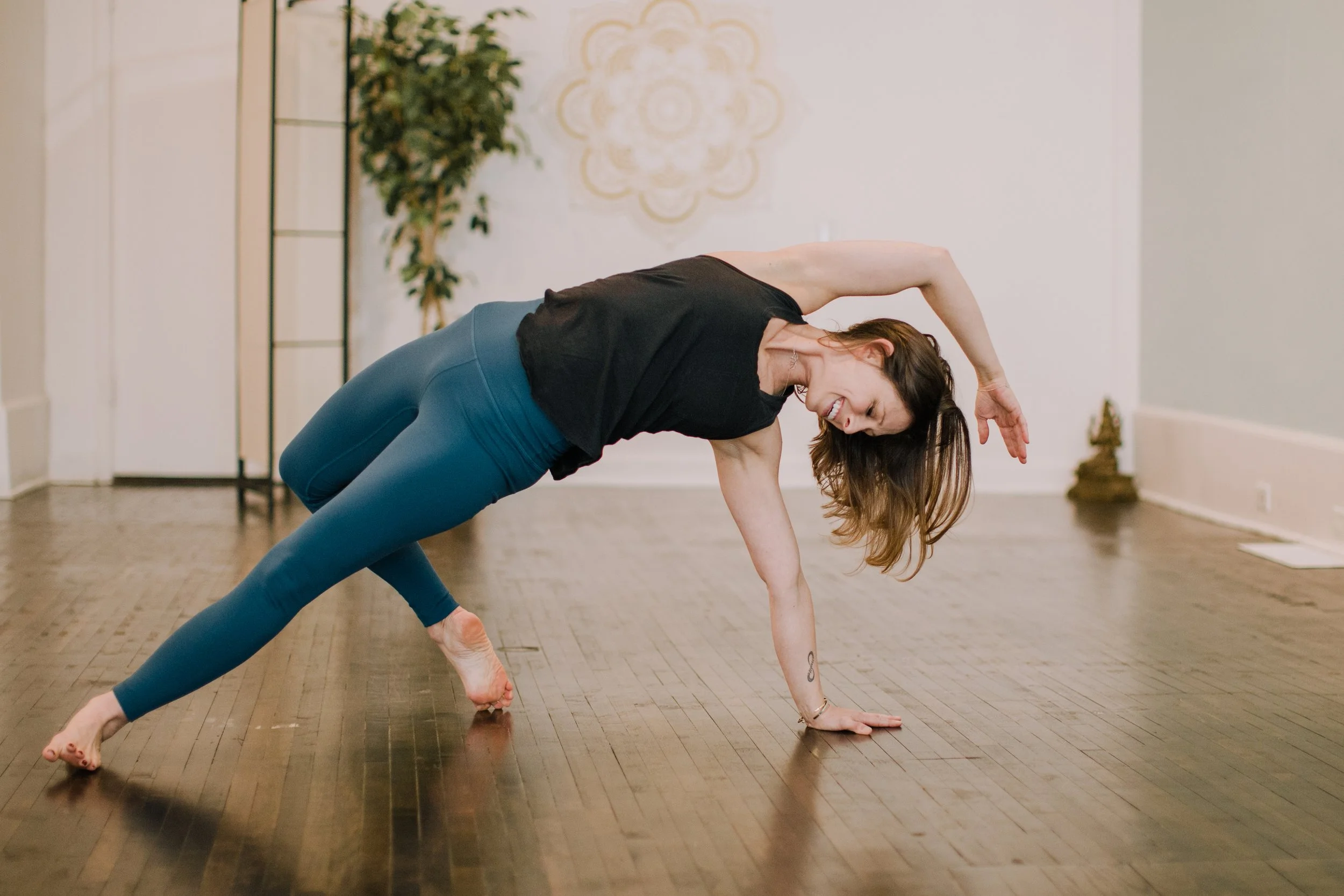 Lisa Ash Yoga | Yoga Medicine® in Kansas City | Therapeutic Yoga in ...