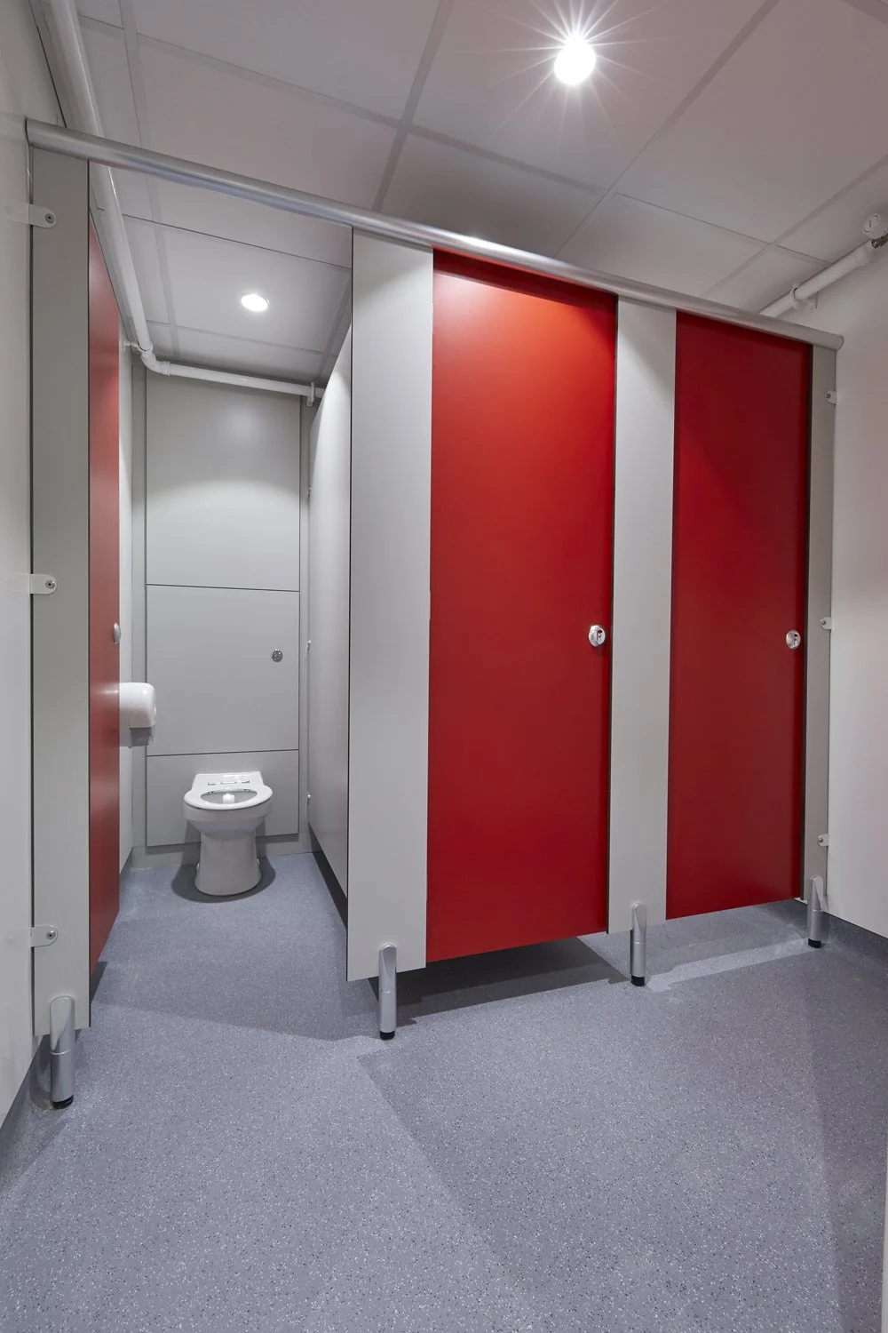 Commercial Washroom Refurbishments London | Bano