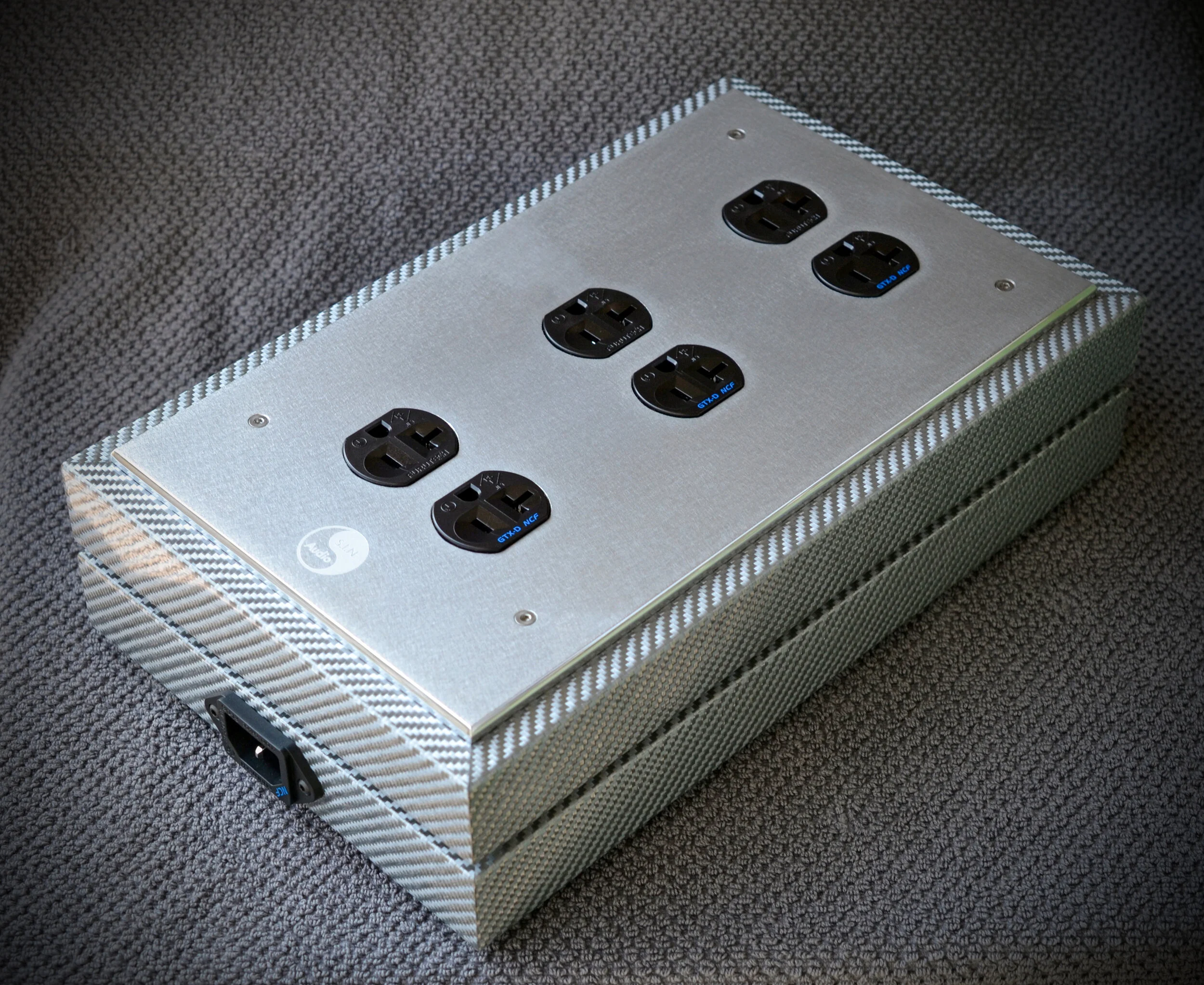 Power Split Device — SIN Audio Boutique