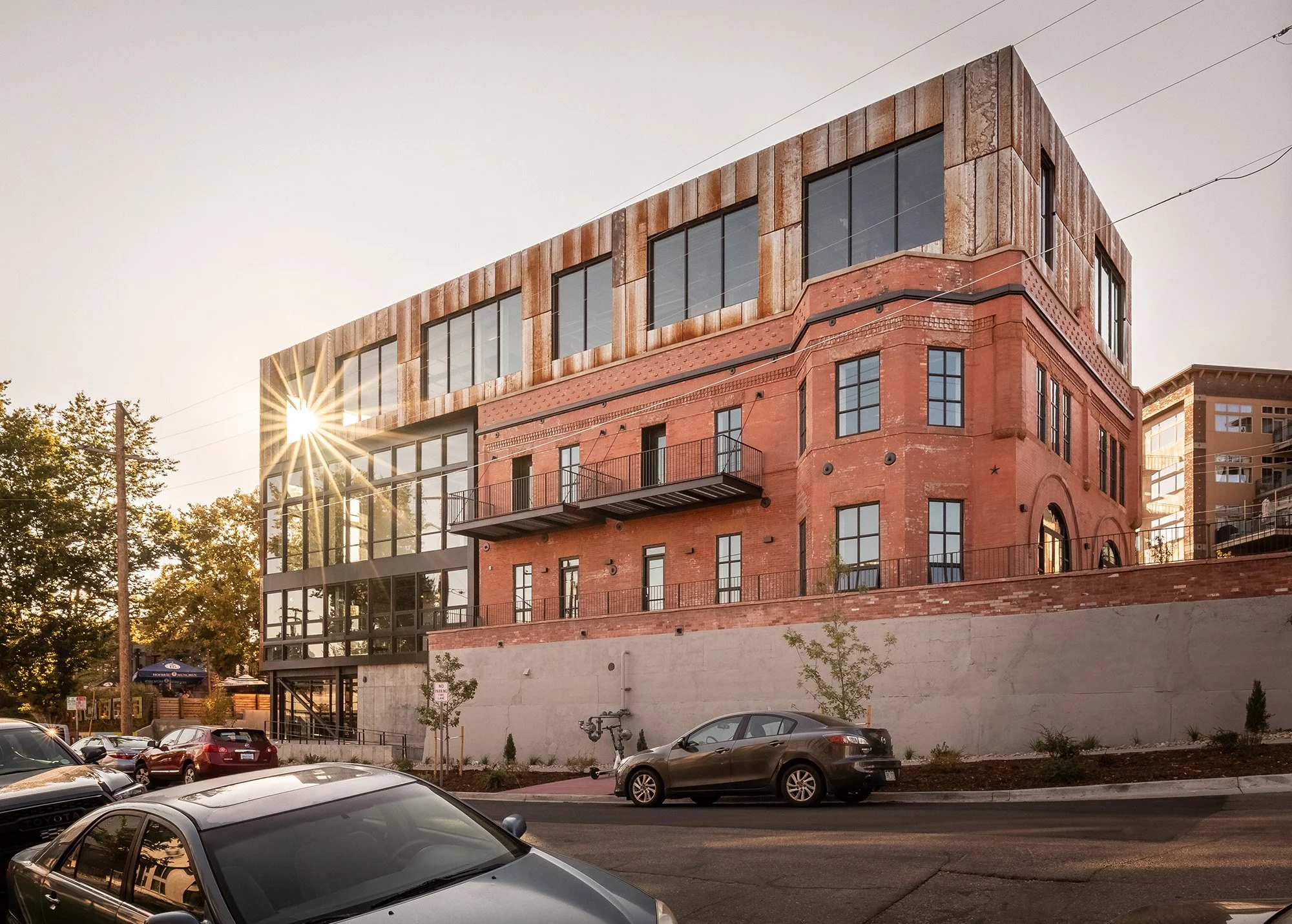 MERIDIAN 105 ARCHITECTURE