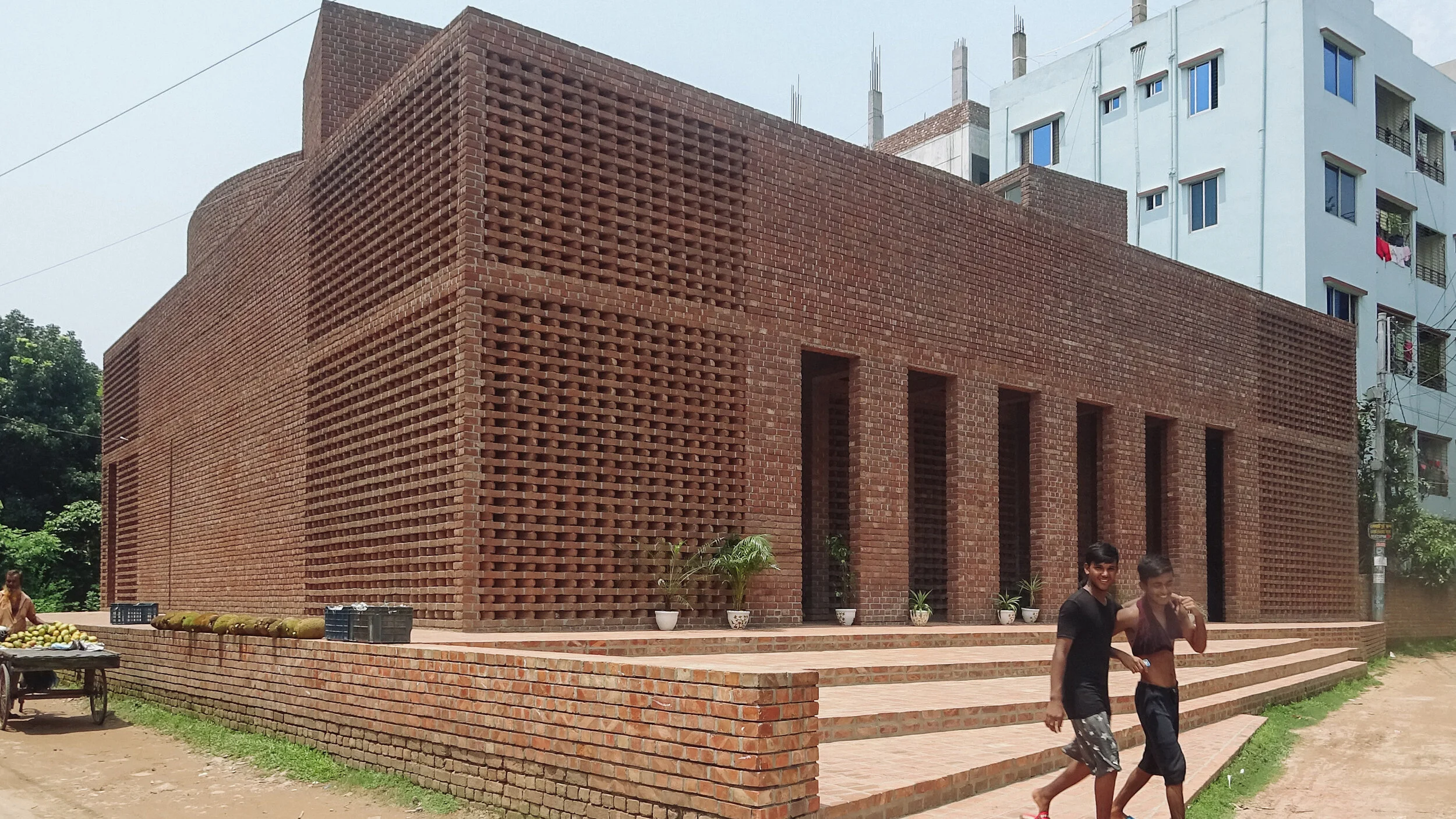 Bait Ur Rouf Mosque, Dhaka, Bangladesh — Sara Kuehn