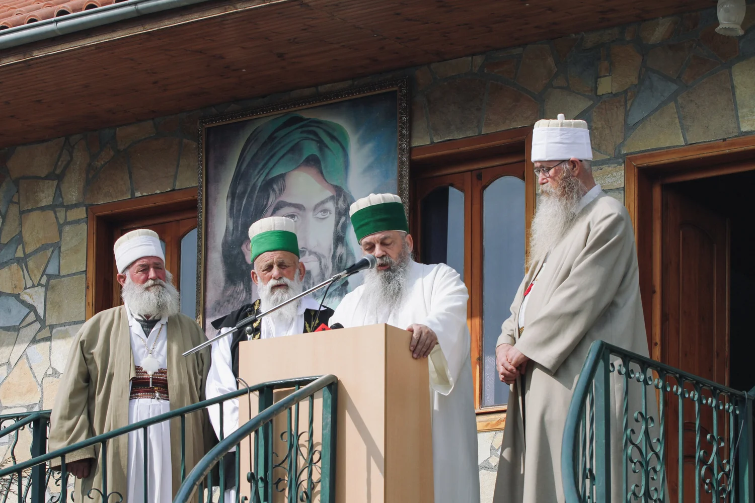 The Albanian-speaking Bektashi Order of dervishes — Sara Kuehn