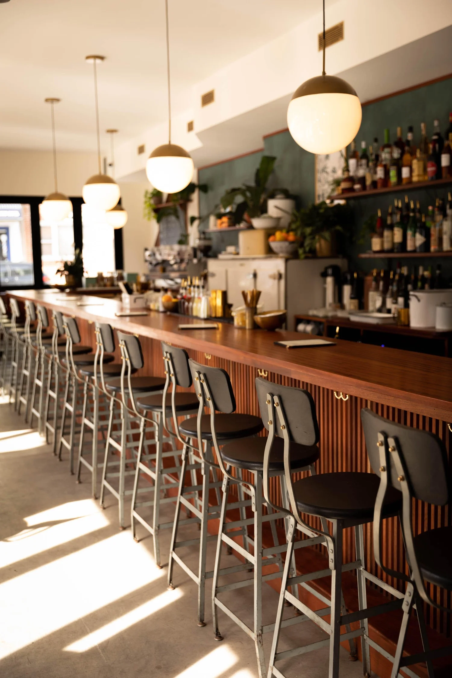 THE ESTERS - Bar, Cheese, Pizza