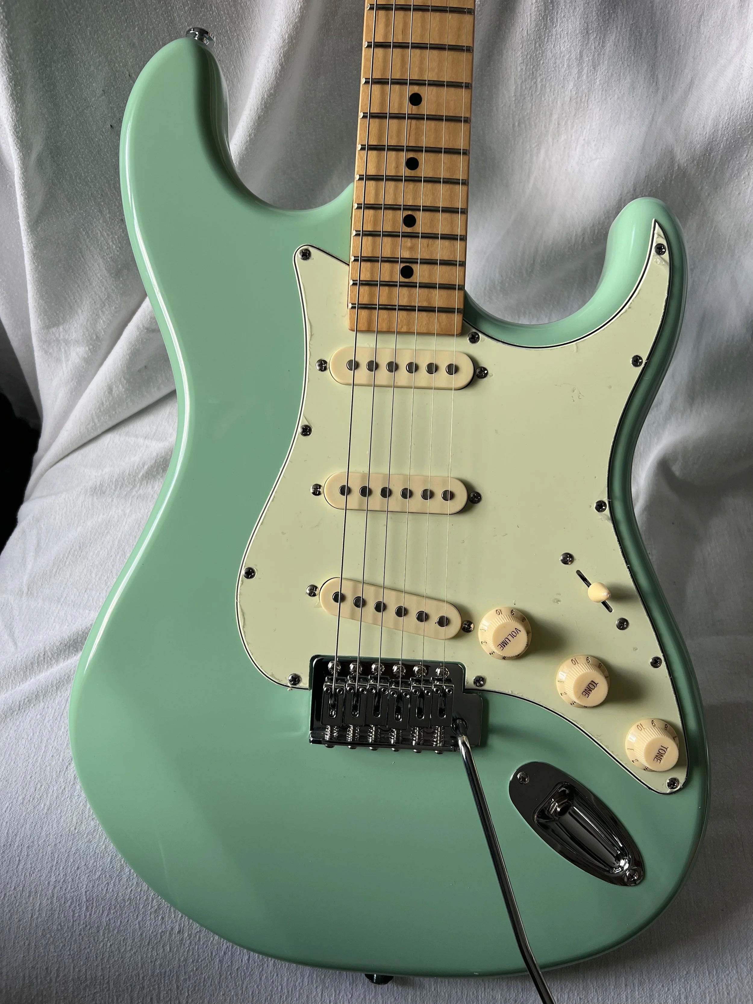 Grays Smart Guitar Shop - Buy/Trade Electric & Smart Guitars