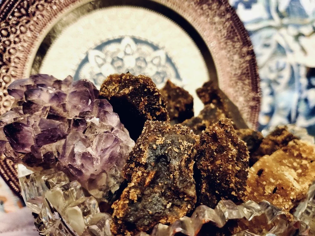 UNSI & BAKHOOR — I AM MELANIN MAGIC