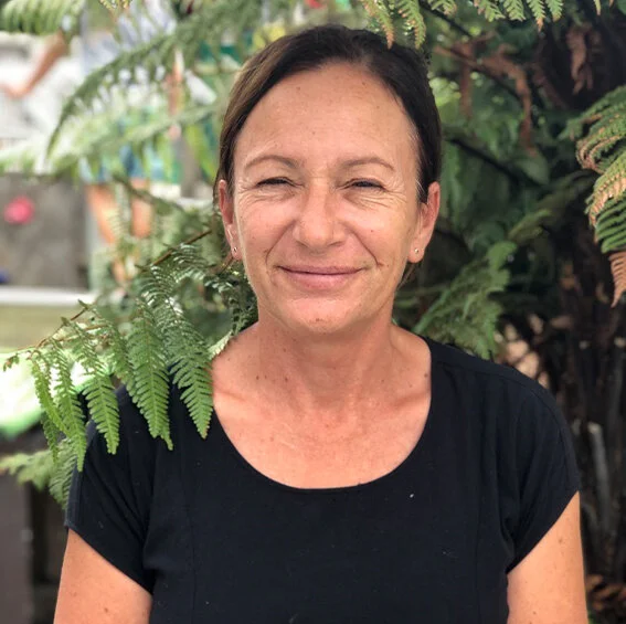 Julie Banks's Instagram, Twitter & Facebook on IDCrawl