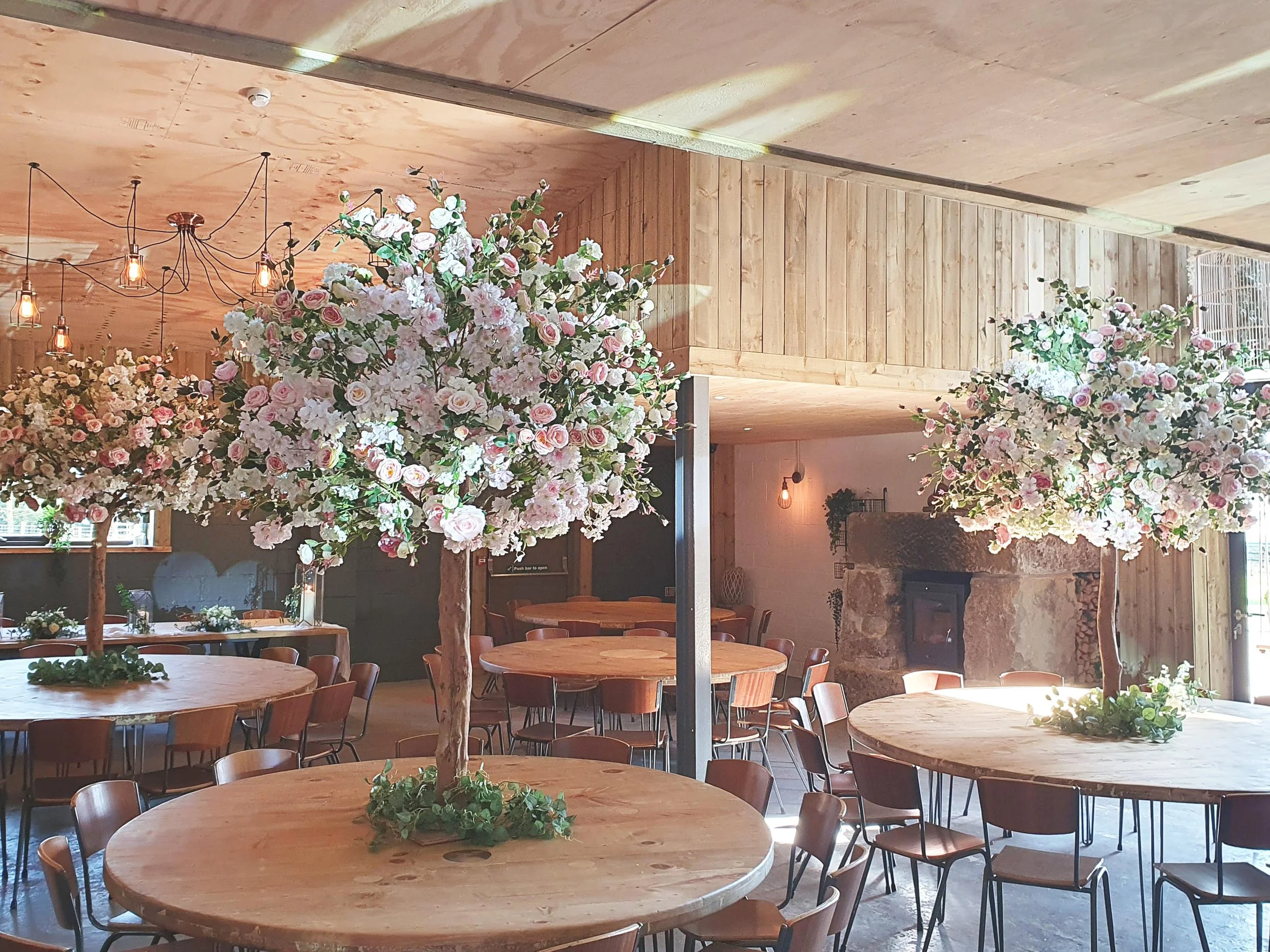 Spring at The Oaks — The Oaks