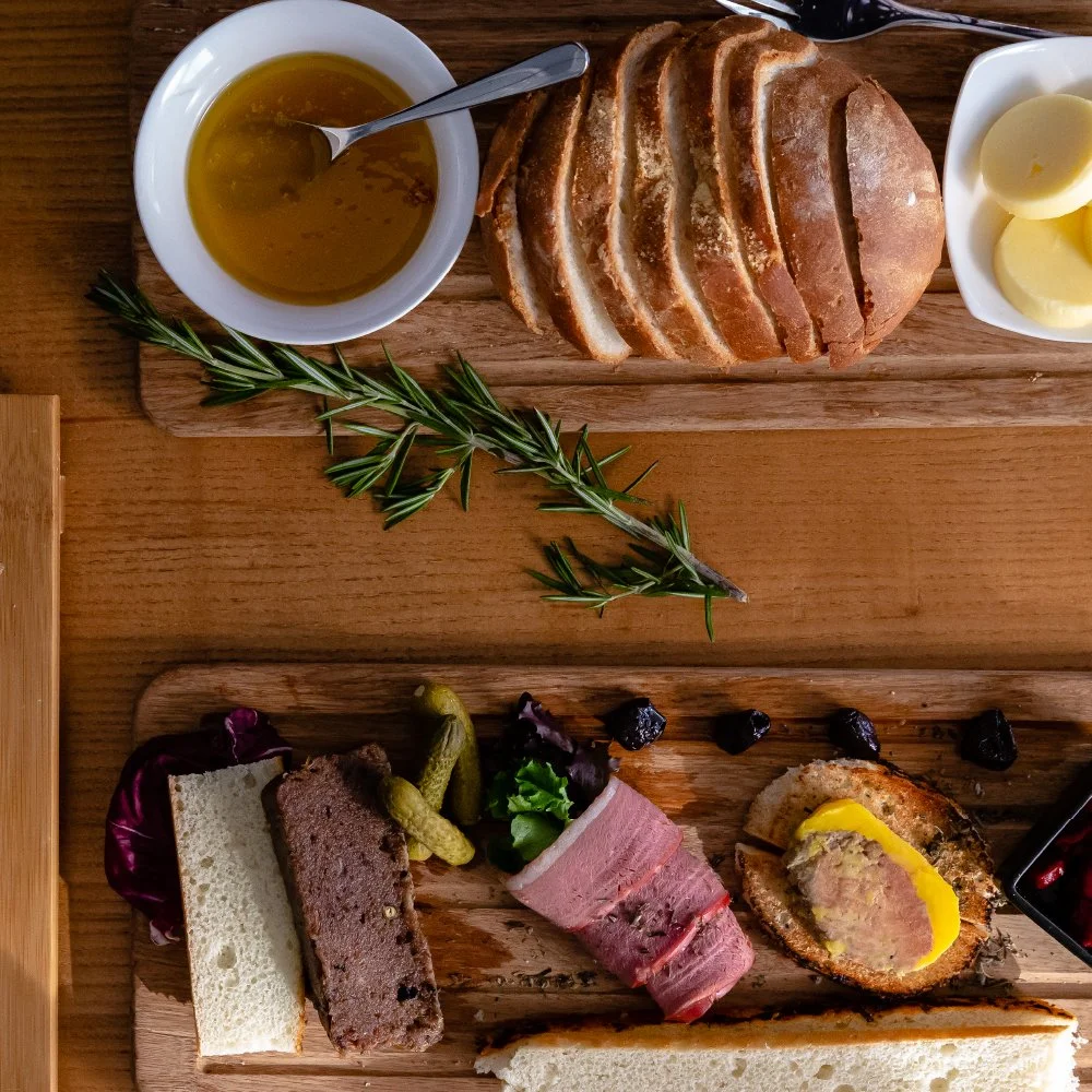 Fine Dining in Caledon- The Vista by Chef Denis is the Best Restaurant