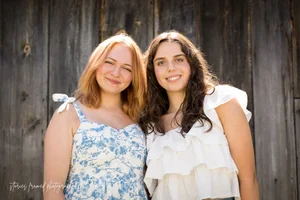 Wauwatosa West class of 2024 Sneak Peek | Ava + Ruby — Stories Framed