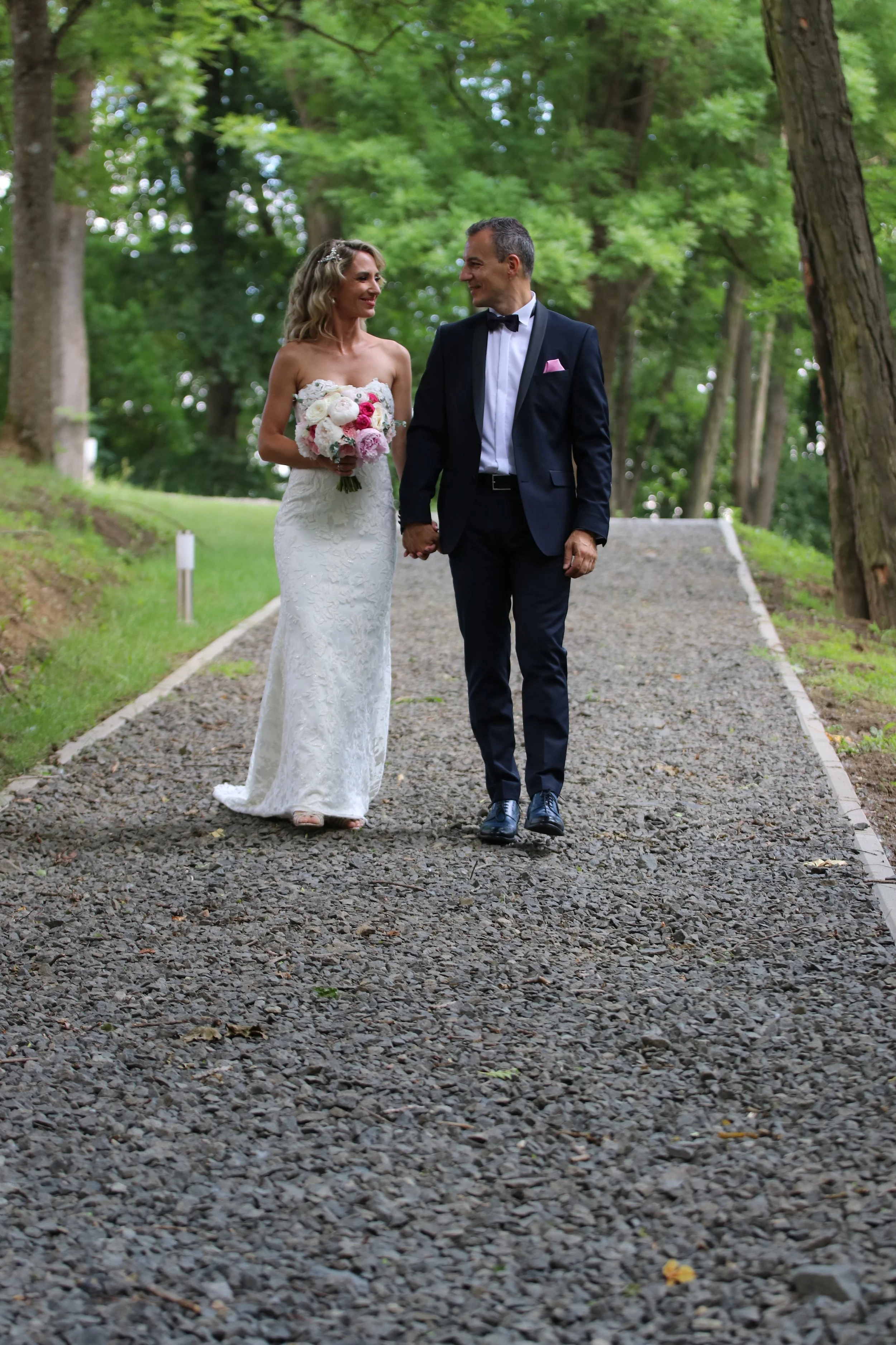 Dóri Nagy Napja - LoveLetters — RAMI Wedding Dress