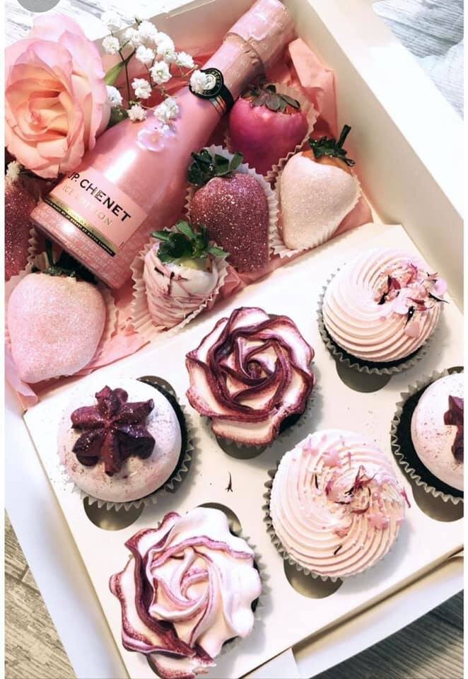 DANNIE'S SUGAR SHOPPE