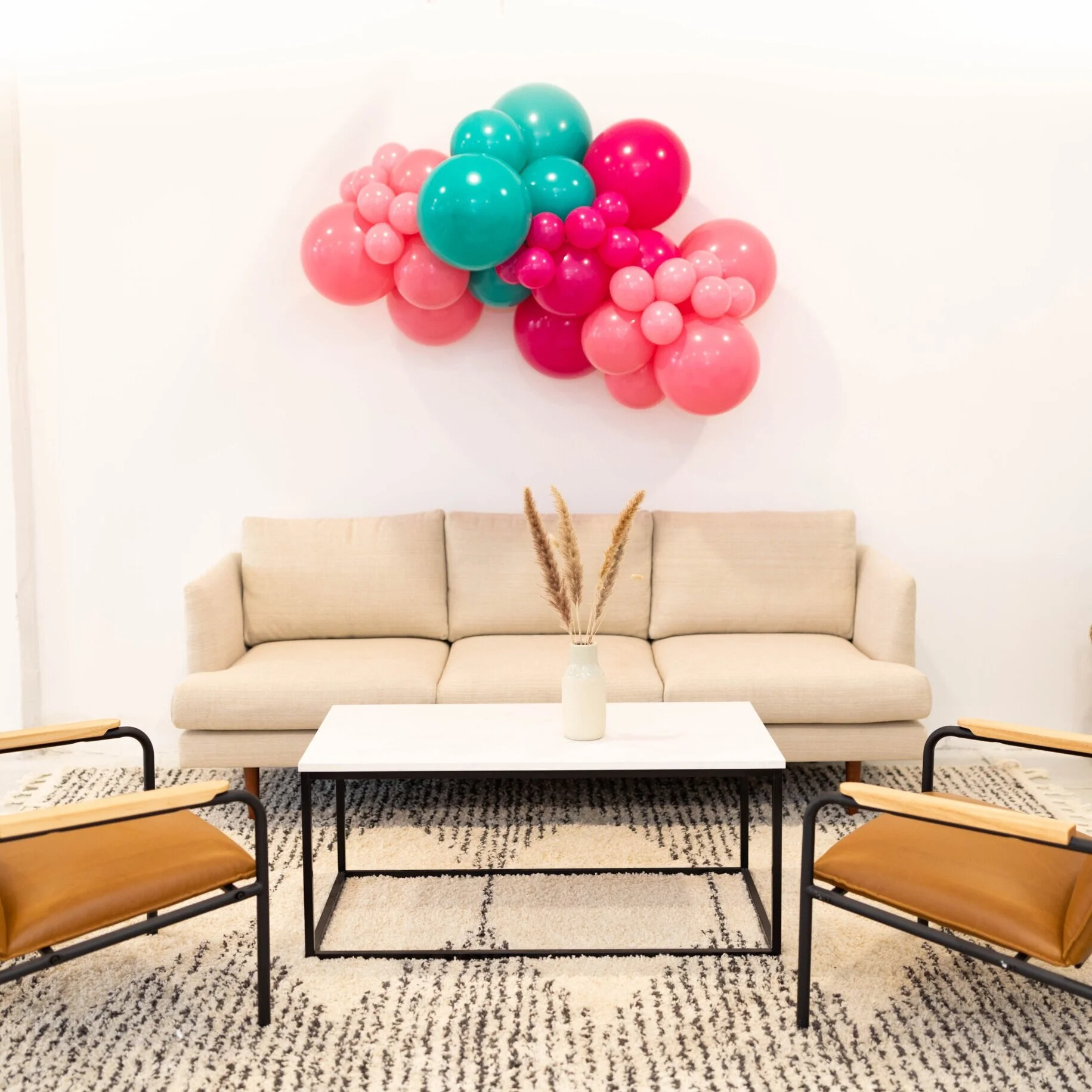 Grab & Go — Charming Garlands Balloons