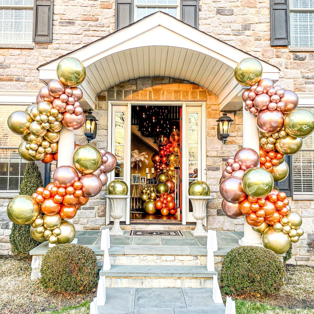 Custom Installs — Charming Garlands Balloons